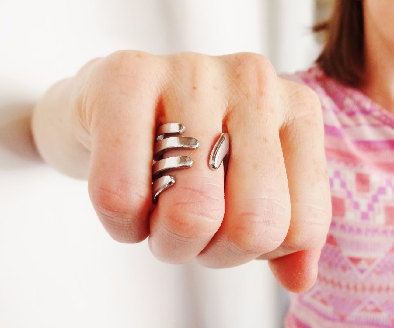 Gripping Hand Ring (from a Fork) : 10 Steps (with Pictures) - Instructables