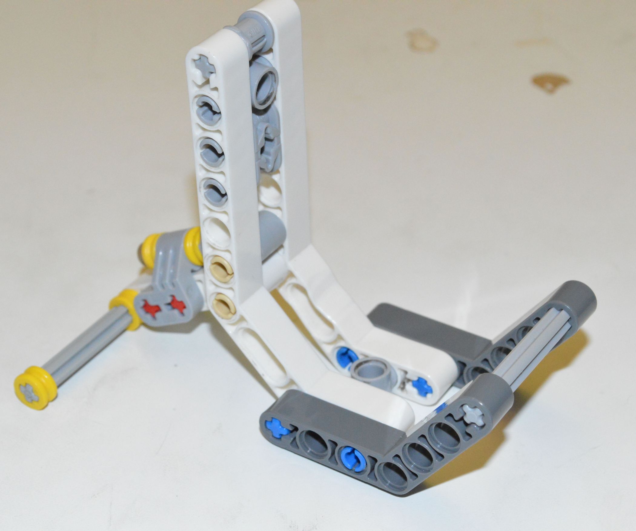 How to Make a Phone Holder Out of LEGO : 24 Steps (with Pictures ...