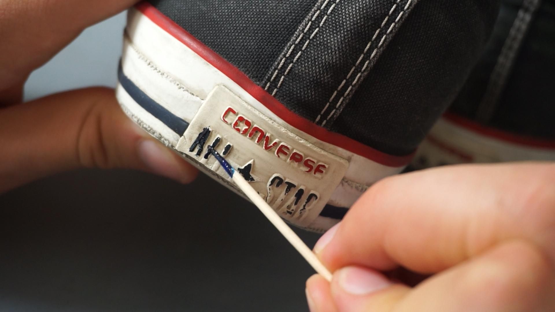 How to Clean and Restore Converse Shoes : 5 Steps (with Pictures ...