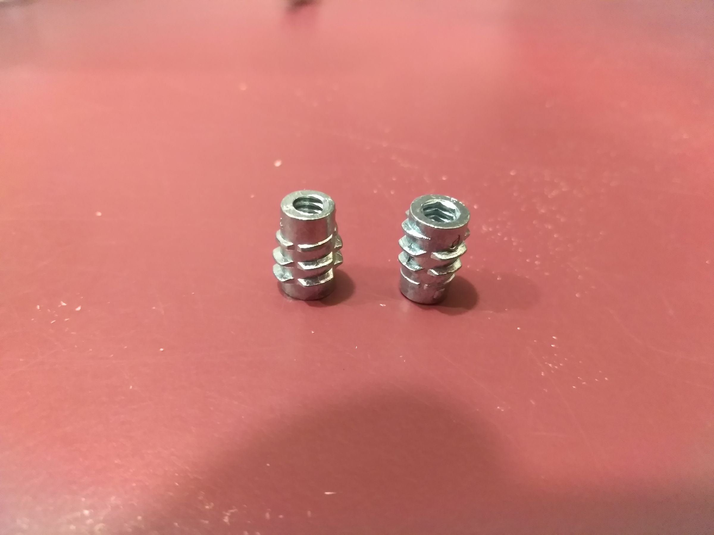 Repairing Stripped Cabinet Hinges : 5 Steps (with Pictures) - Instructables