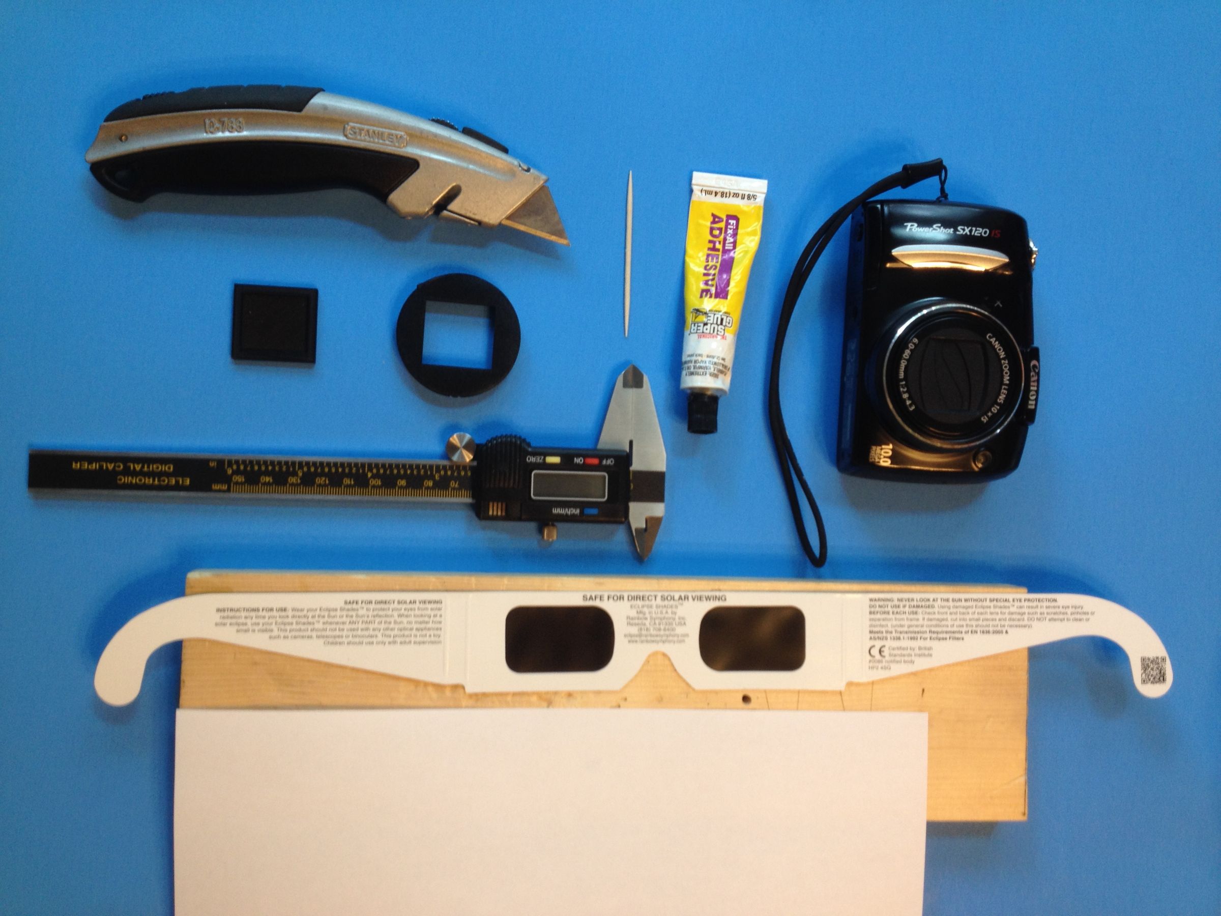 Make a Solar Filter for Your Camera or Binoculars : 6 Steps (with ...