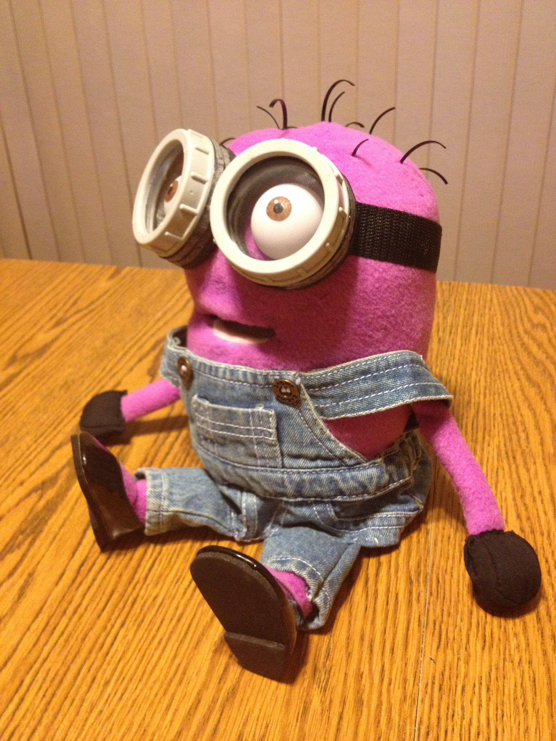 Custom Made Purple Minion Puppet : 14 Steps (with Pictures) - Instructables