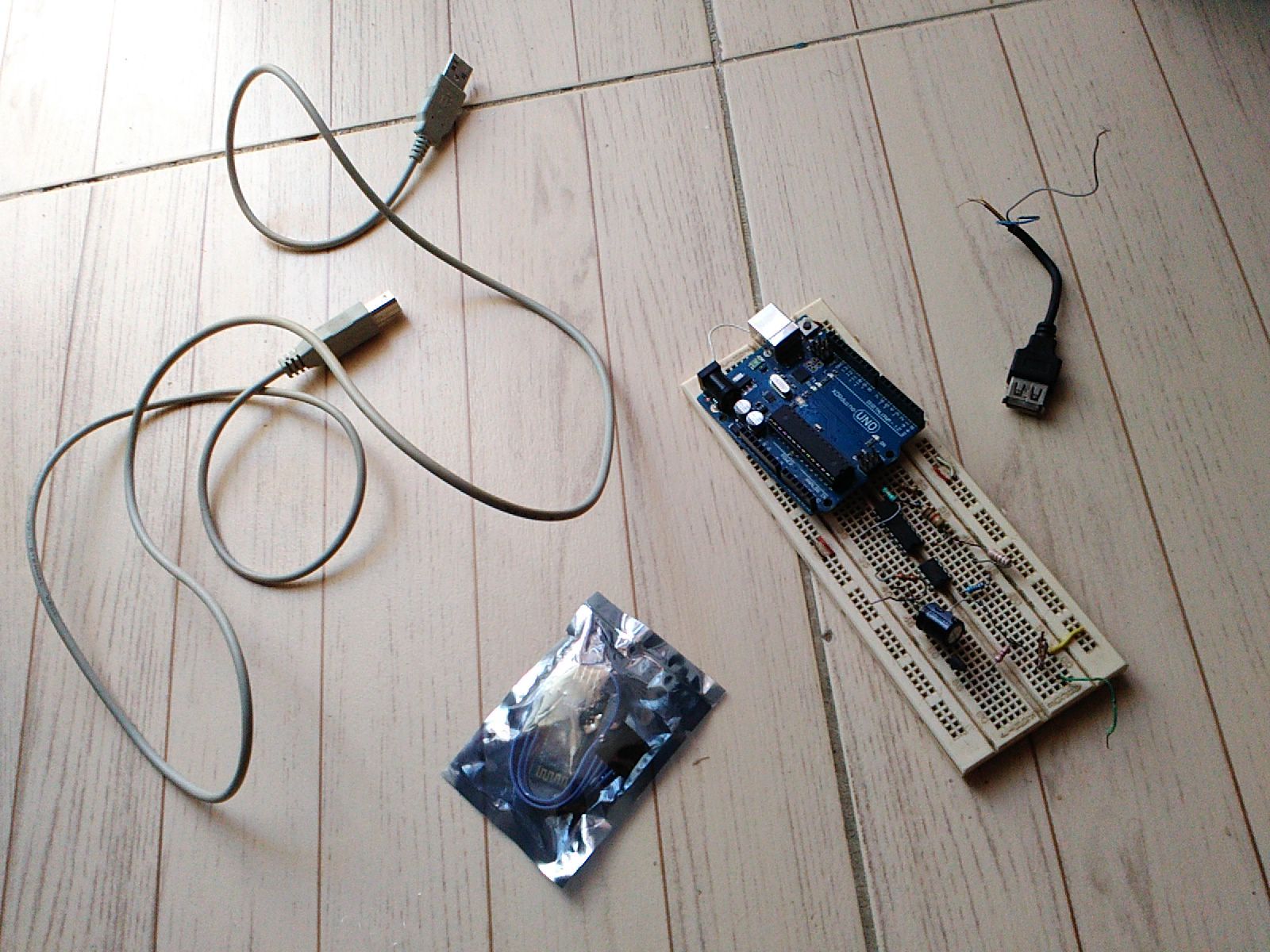 Connect Arduino UNO to USB Keyboard : 5 Steps - Instructables