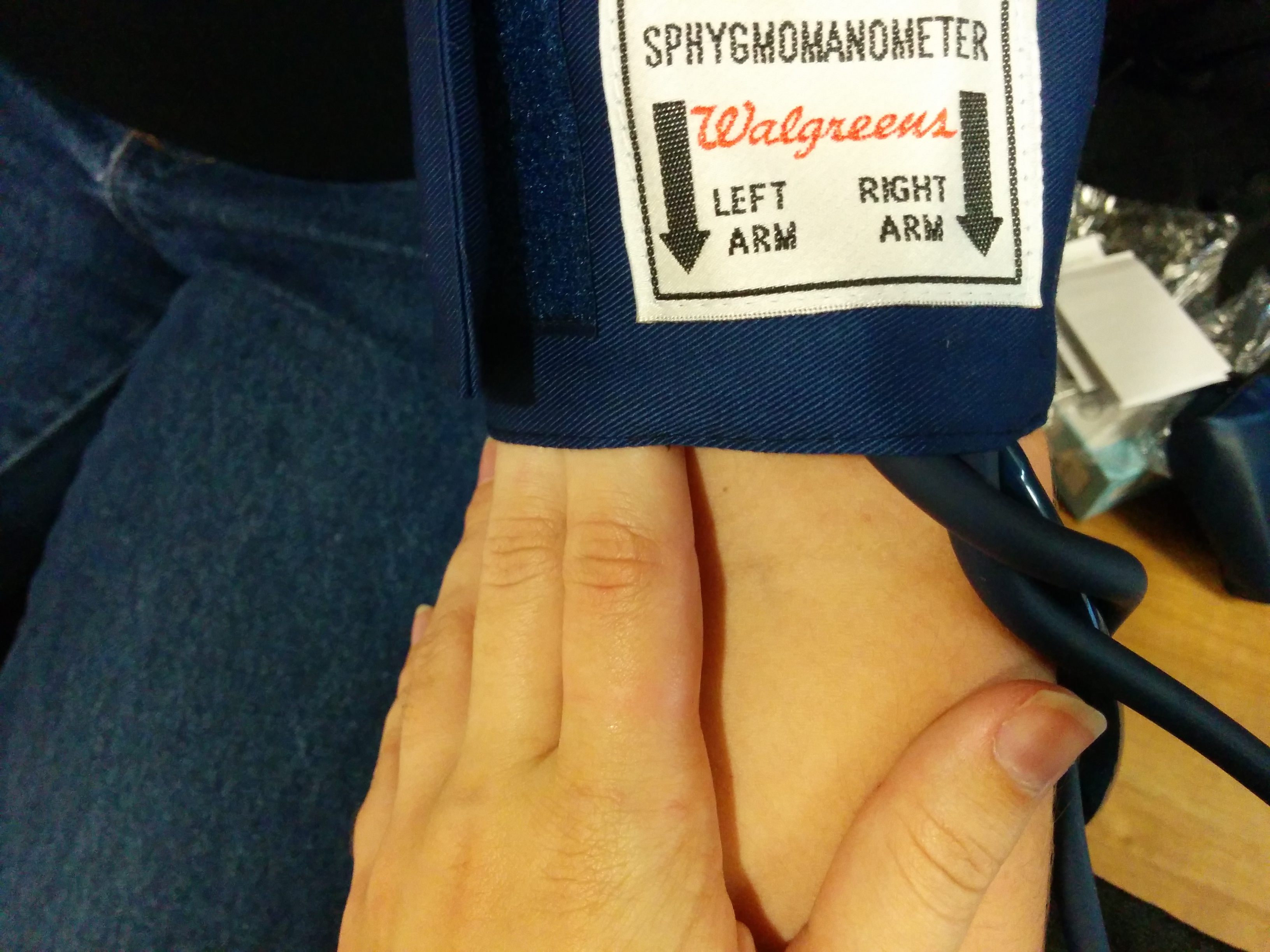 How to Manually Take Blood Pressure : 10 Steps (with Pictures ...