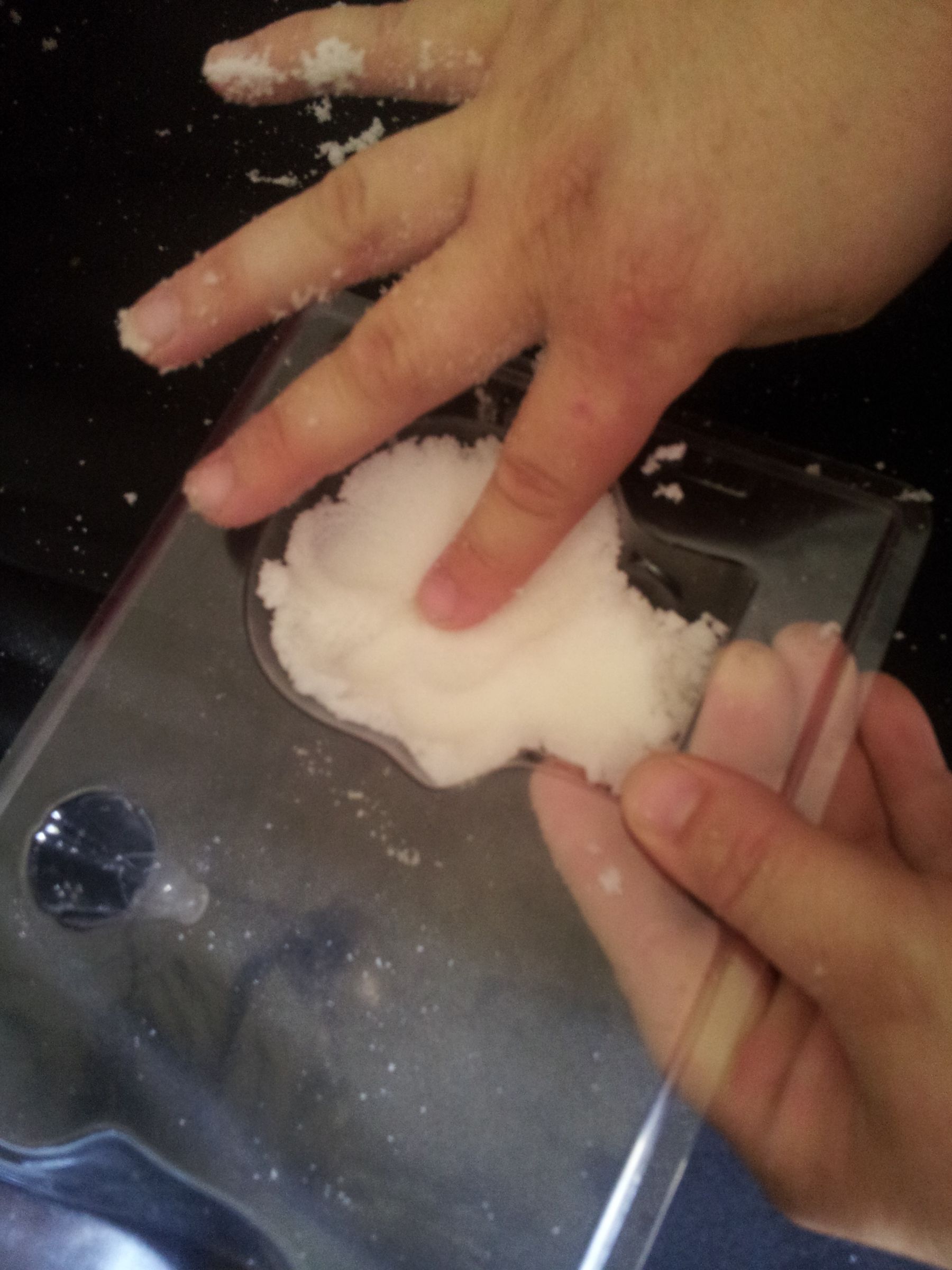 Sugar Molds - for Cupcakes and Decorations : 4 Steps (with Pictures ...