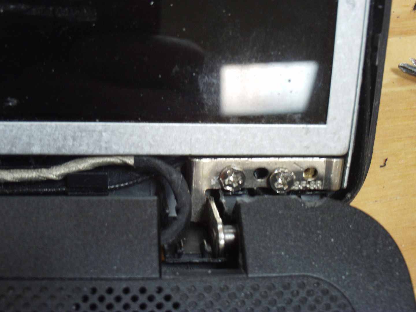 Repair a Broken Toshiba Laptop Hinge : 8 Steps (with Pictures ...