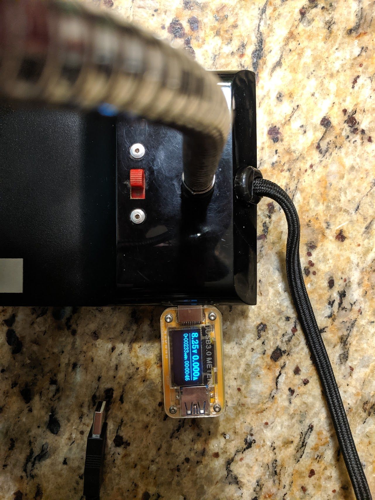 Add a USB Port to a Lamp : 5 Steps (with Pictures) - Instructables