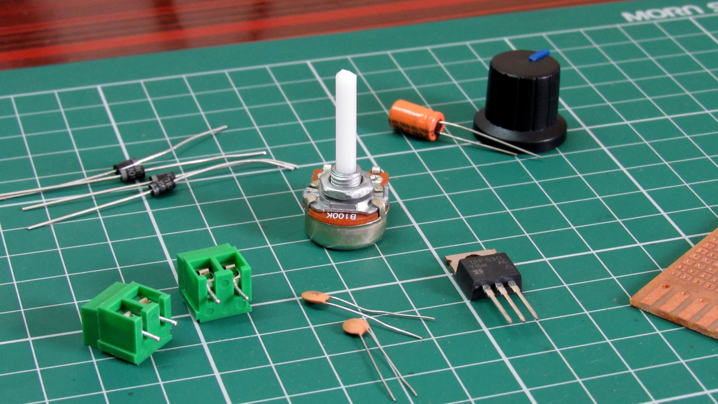 How to Make an Universal DC Motor Speed Controller : 5 Steps (with ...