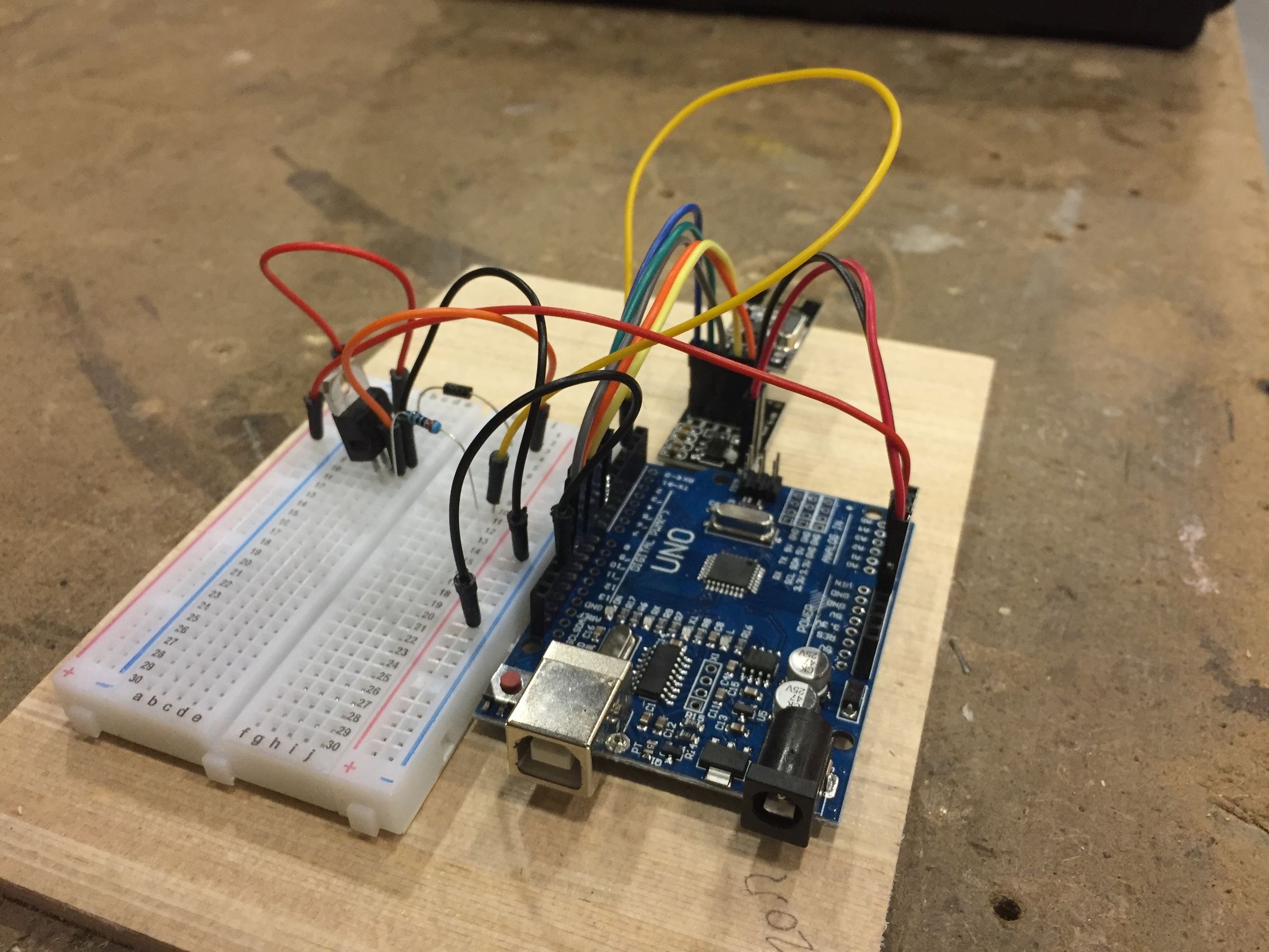 Remote Controlled Pneumatic Cylinder : 8 Steps - Instructables