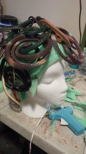 Medusa Wig : 4 Steps (with Pictures) - Instructables