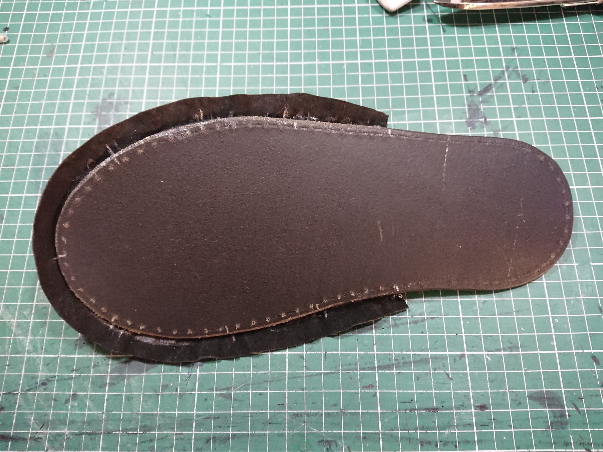 Making Leather Slippers : 9 Steps (with Pictures) - Instructables