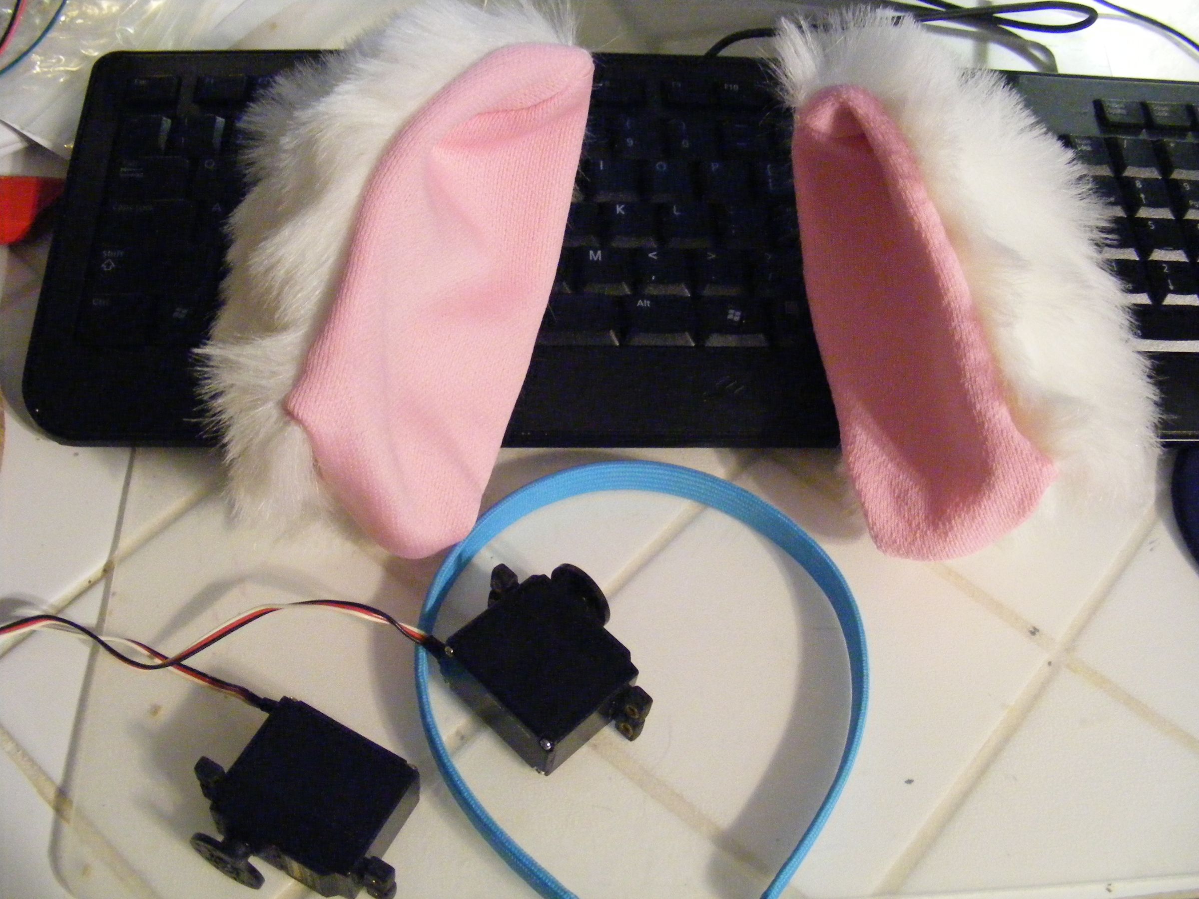 Necomimi Arduino Cat Ears : 8 Steps (with Pictures) - Instructables
