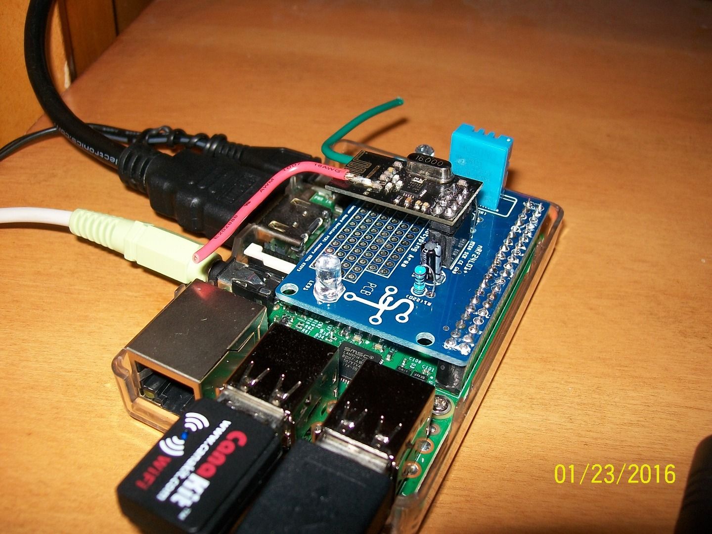 RASPBERRY PI NRF24L01+ Mini-Hat/Proto-Board : 14 Steps (with Pictures) - Instructables