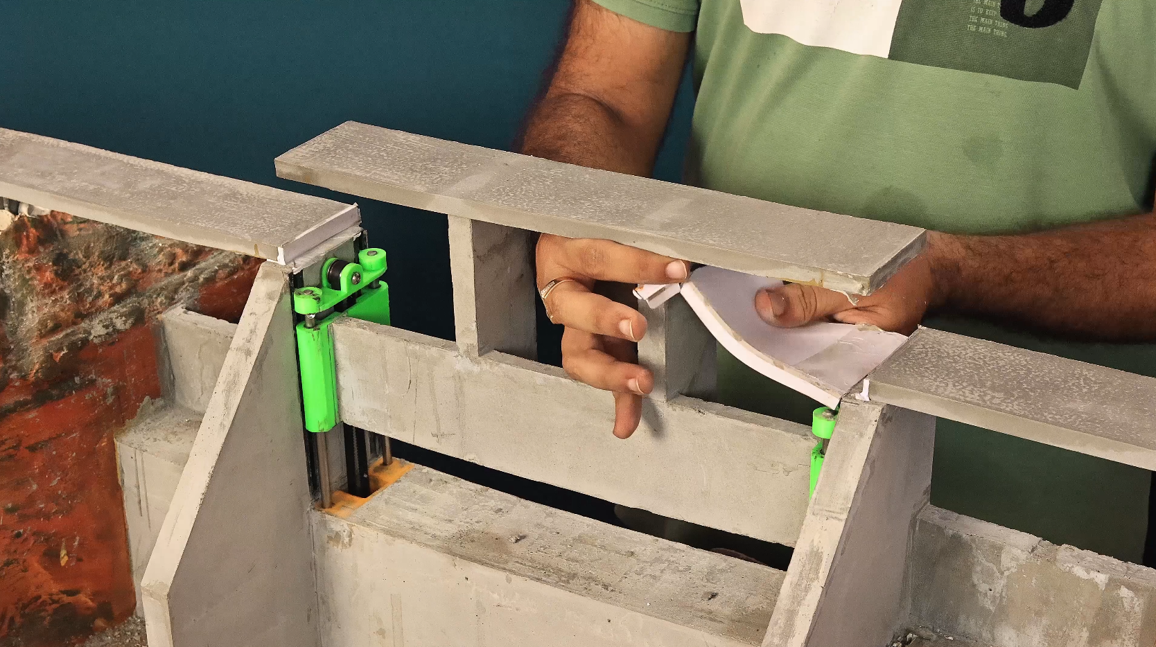 Mini Hydroelectric Concrete Dam : 20 Steps (with Pictures) - Instructables
