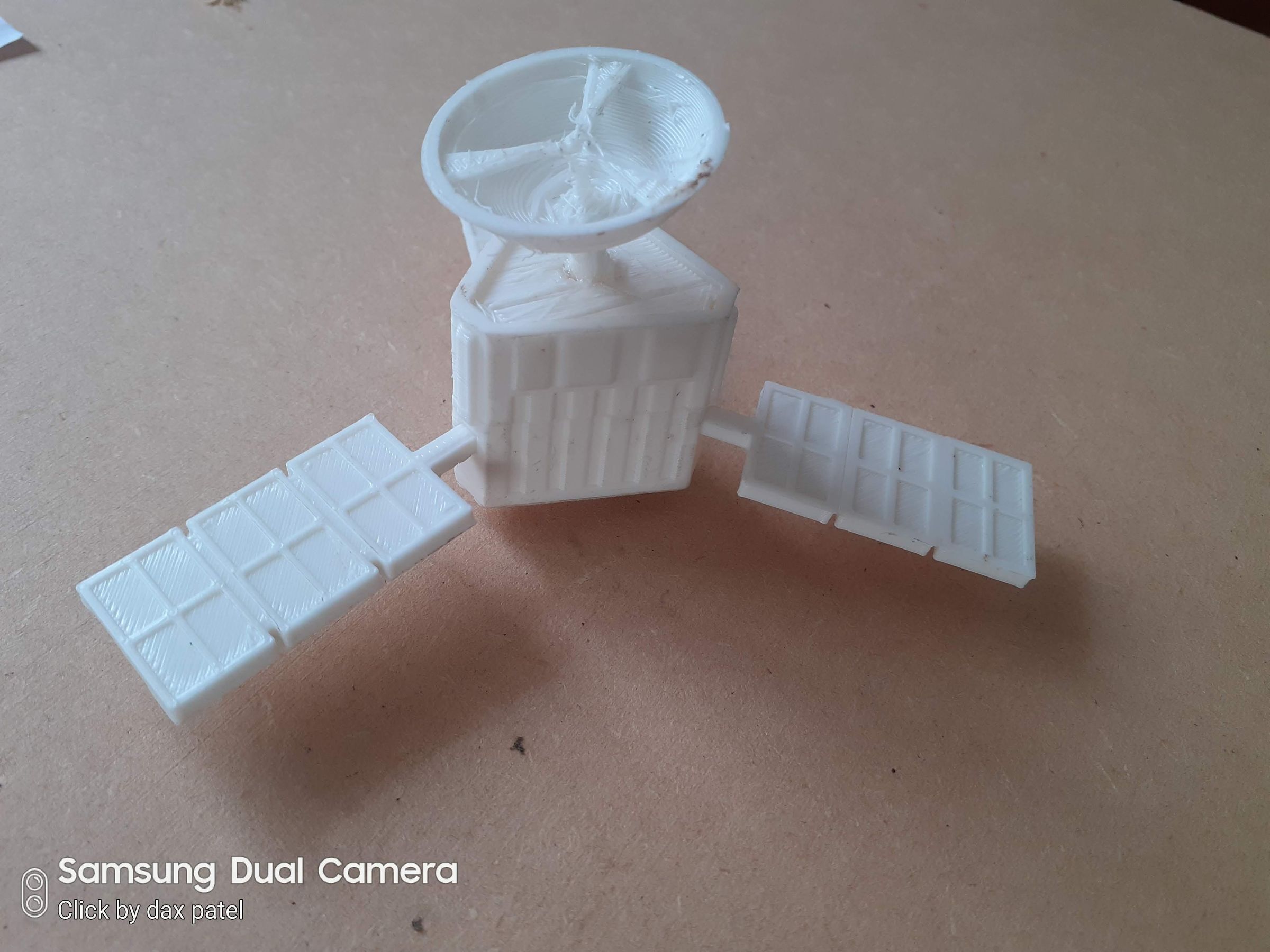 GALACTIC EXPLORER - Design & Make Your Own Spaceship Prototype : 24 ...