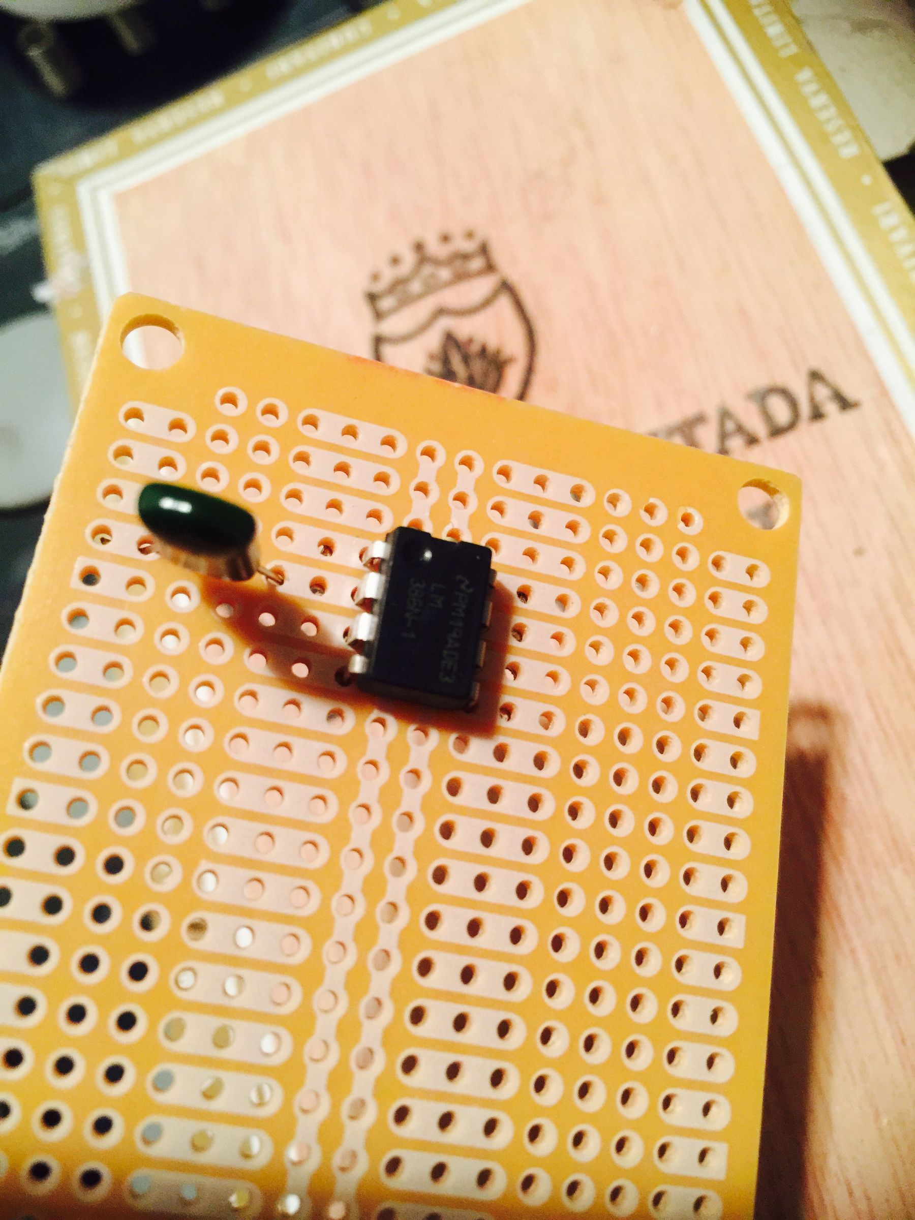 Basic LM386 Guitar Amplifier - Easy Step by Step Instructions - Cigar ...