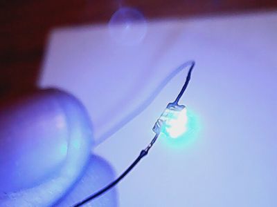 How to Easily Solder Wires to SMT LEDs (with Pictures) - Instructables