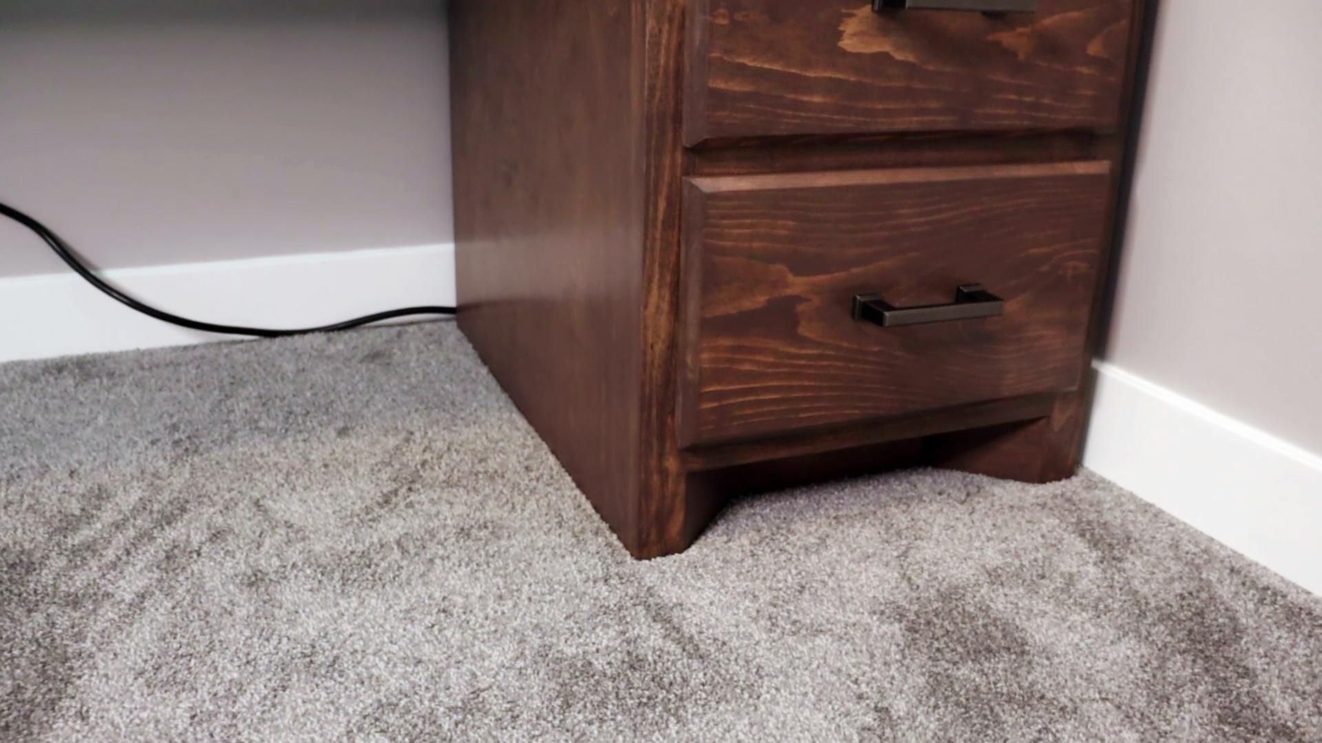 DIY Computer Desk | Cable Management, Storage, LED's : 13 Steps (with ...