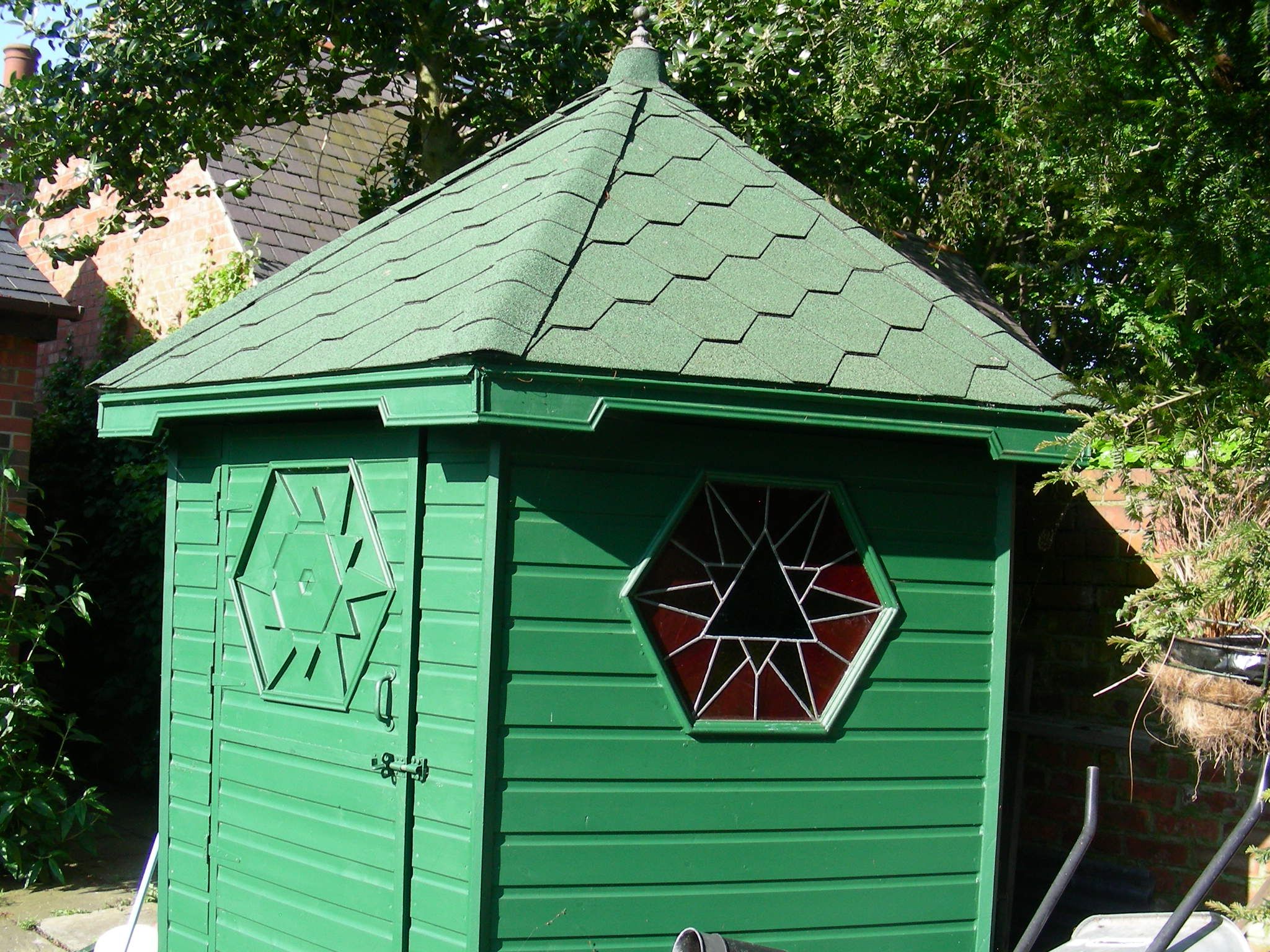 Hexagonal Garden Shed : 9 Steps (with Pictures) - Instructables