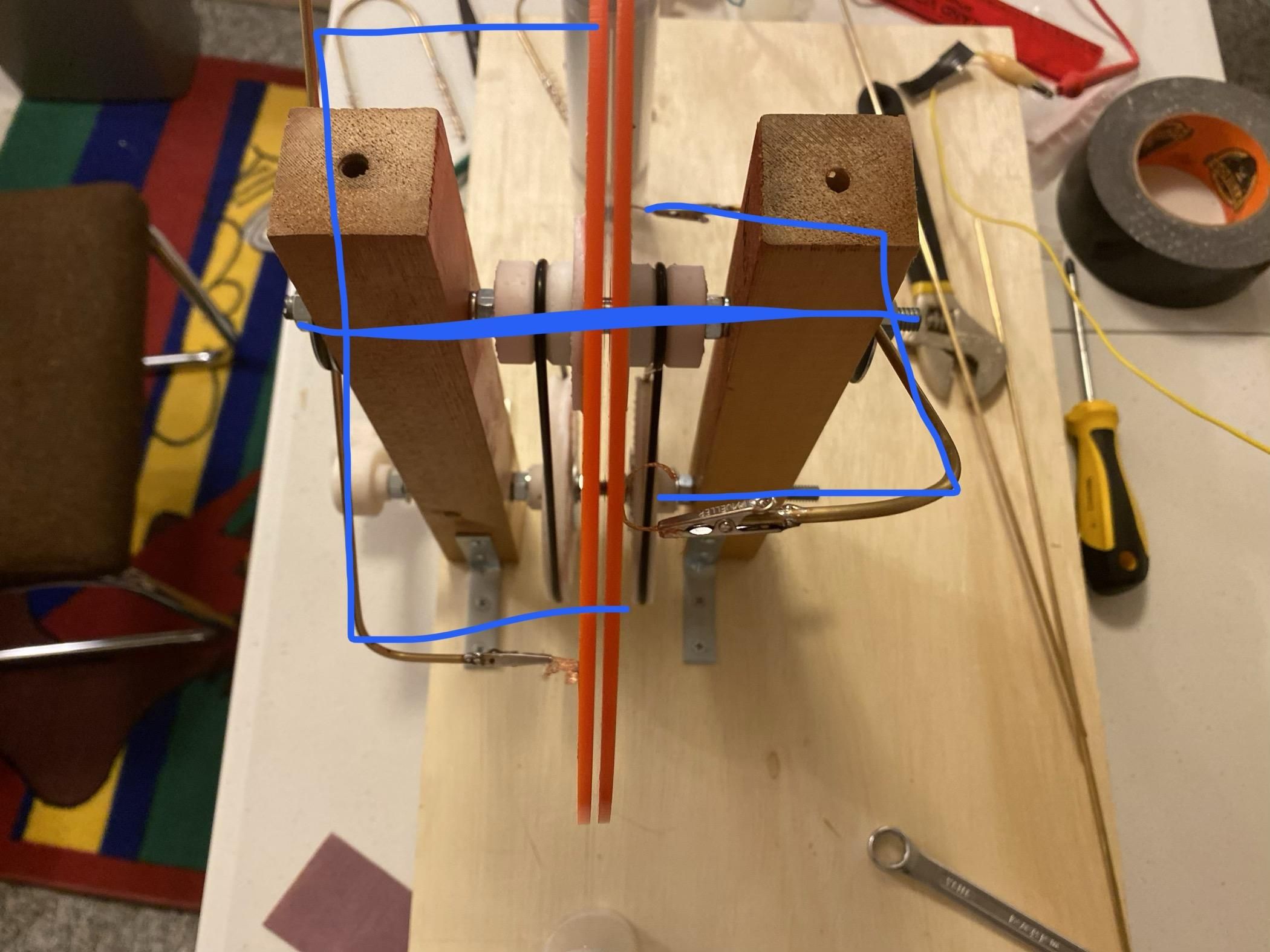 How to Build a 30 Kilovolt Wimshurst Machine! : 25 Steps (with Pictures ...