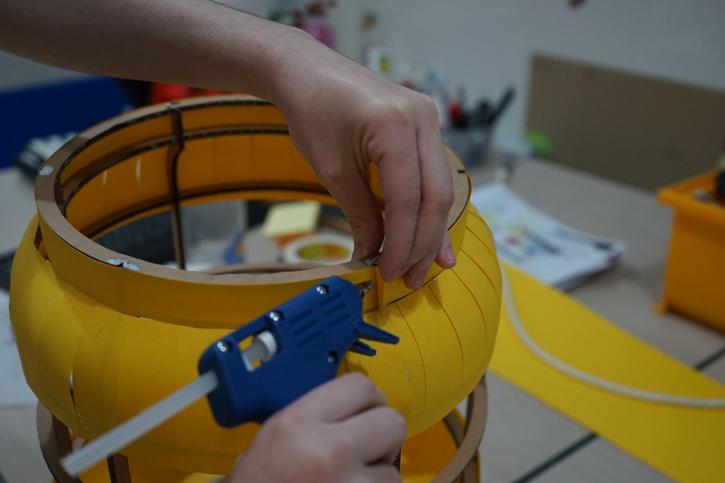 Lego Man Head Mask : 6 Steps (with Pictures) - Instructables