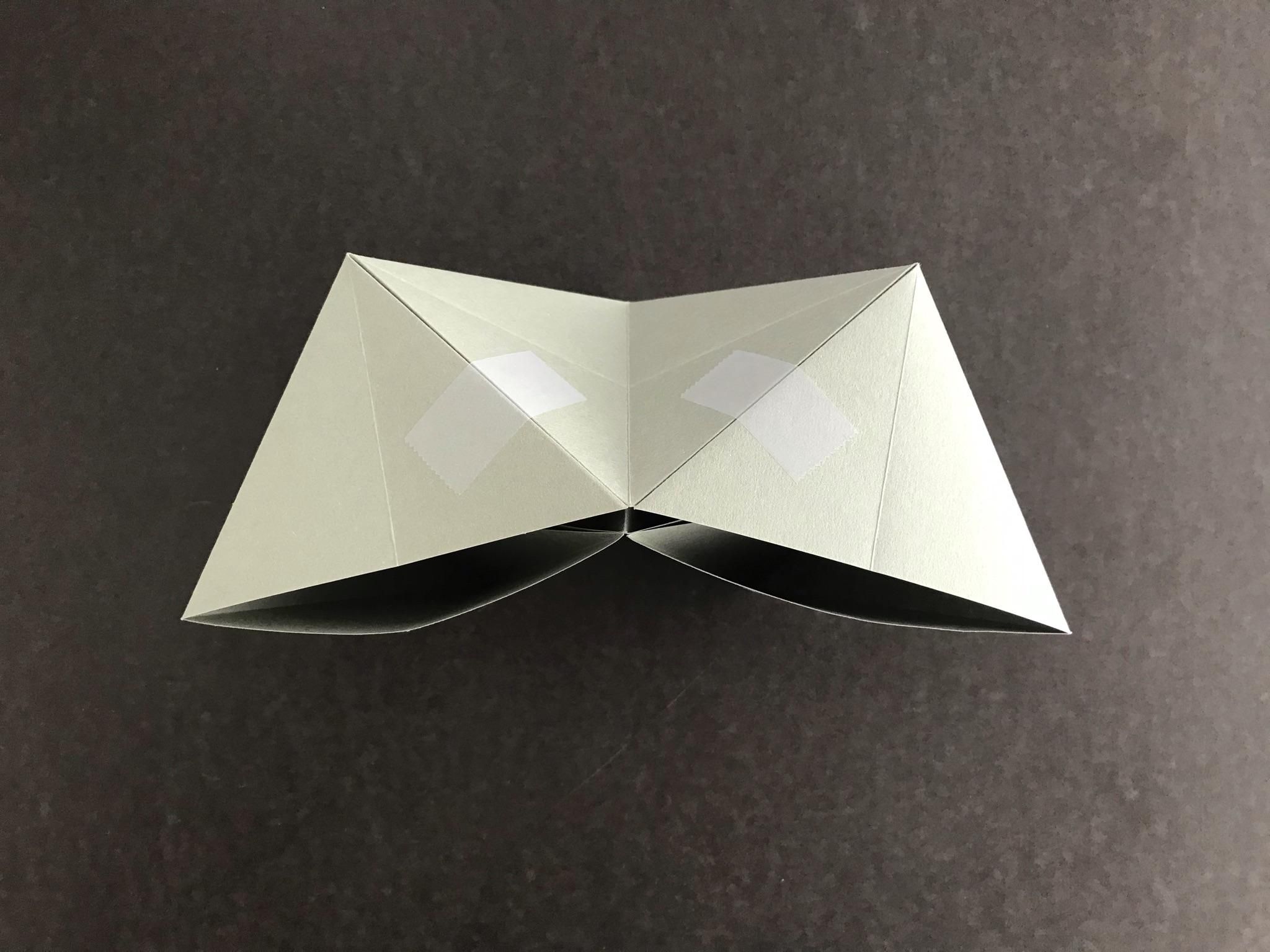 DIN A4 Double Rhombic Pyramid (with Integrated Hinge) : 3 Steps (with ...