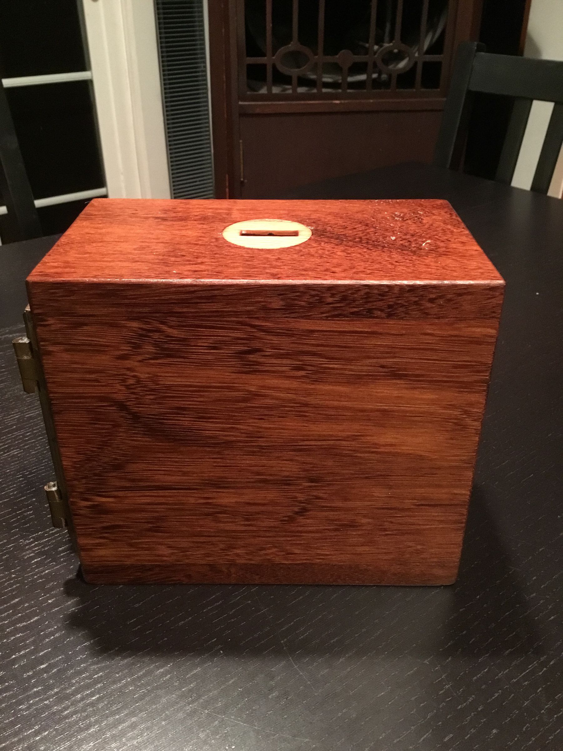 Post Office Box Piggy Bank/Safe. : 5 Steps (with Pictures) - Instructables