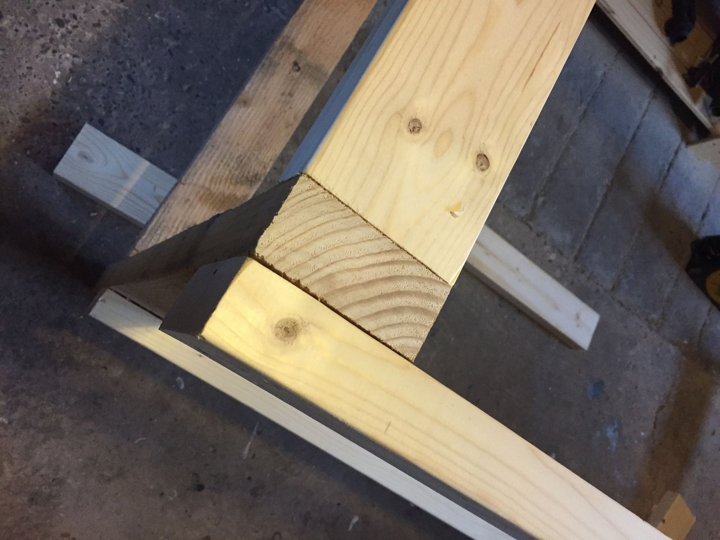 Pallet Wood Workbench. : 6 Steps (with Pictures) - Instructables