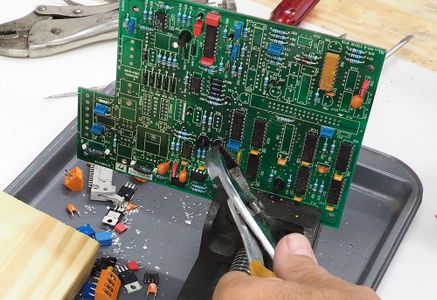 Harvesting Electronic Components : 9 Steps (with Pictures) - Instructables