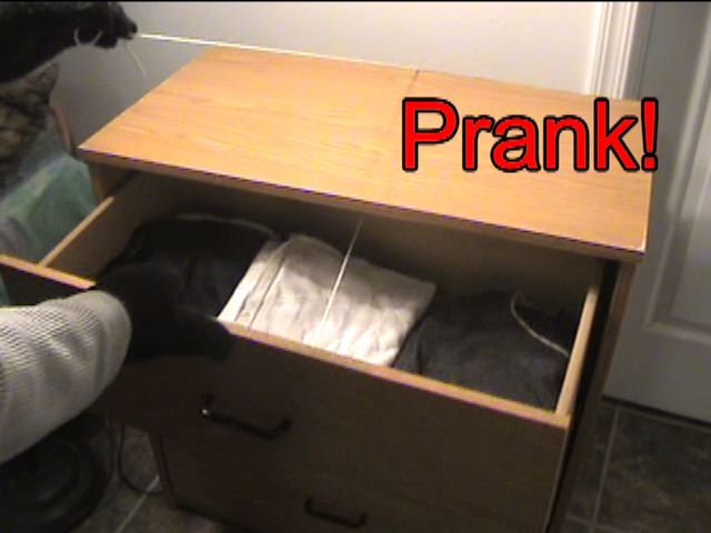 How to Easily Booby Trap a Drawer for a Funny Prank! - Instructables