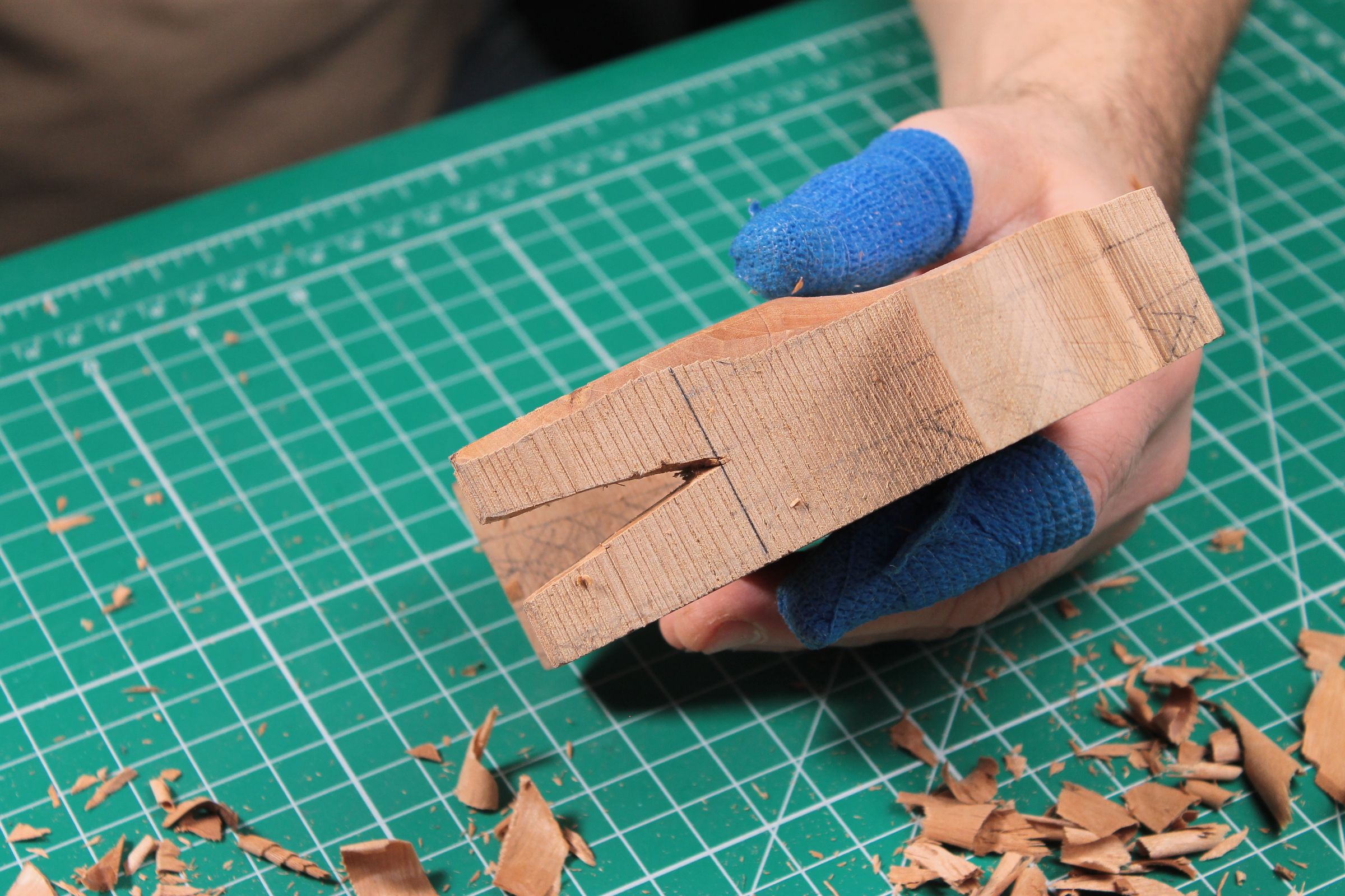 Dala Horse Carving in 5 Steps I Easy Wood Carving for Beginners : 5 ...