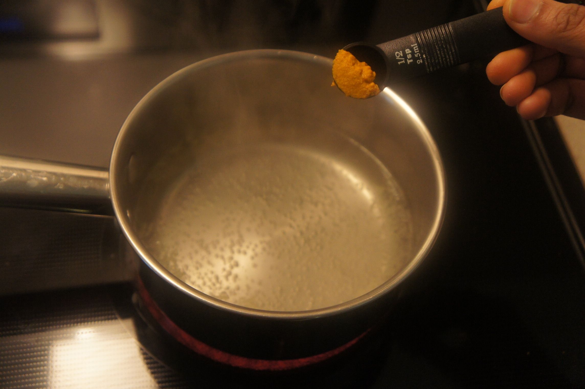 5 Golden Remedies Using Turmeric (The Golden Goodness) : 6 Steps (with ...