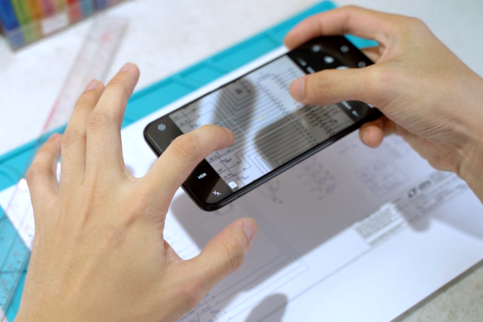 DIY Cardboard Smartphone Film Scanner : 19 Steps (with Pictures ...