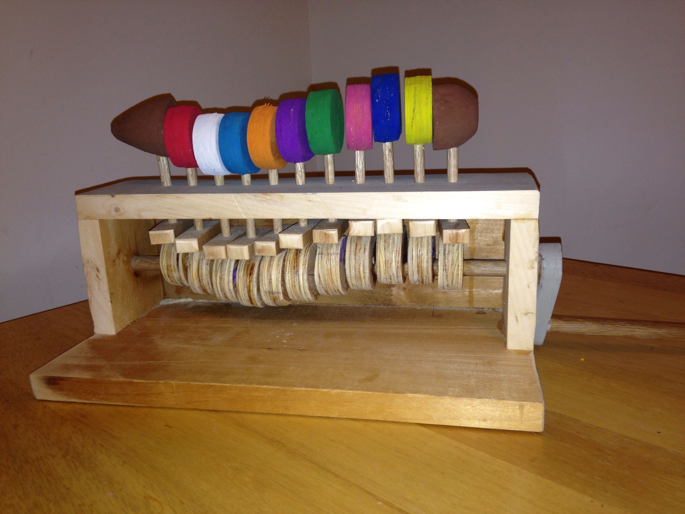Hand Crank Mechanical Toy : 7 Steps (with Pictures) - Instructables