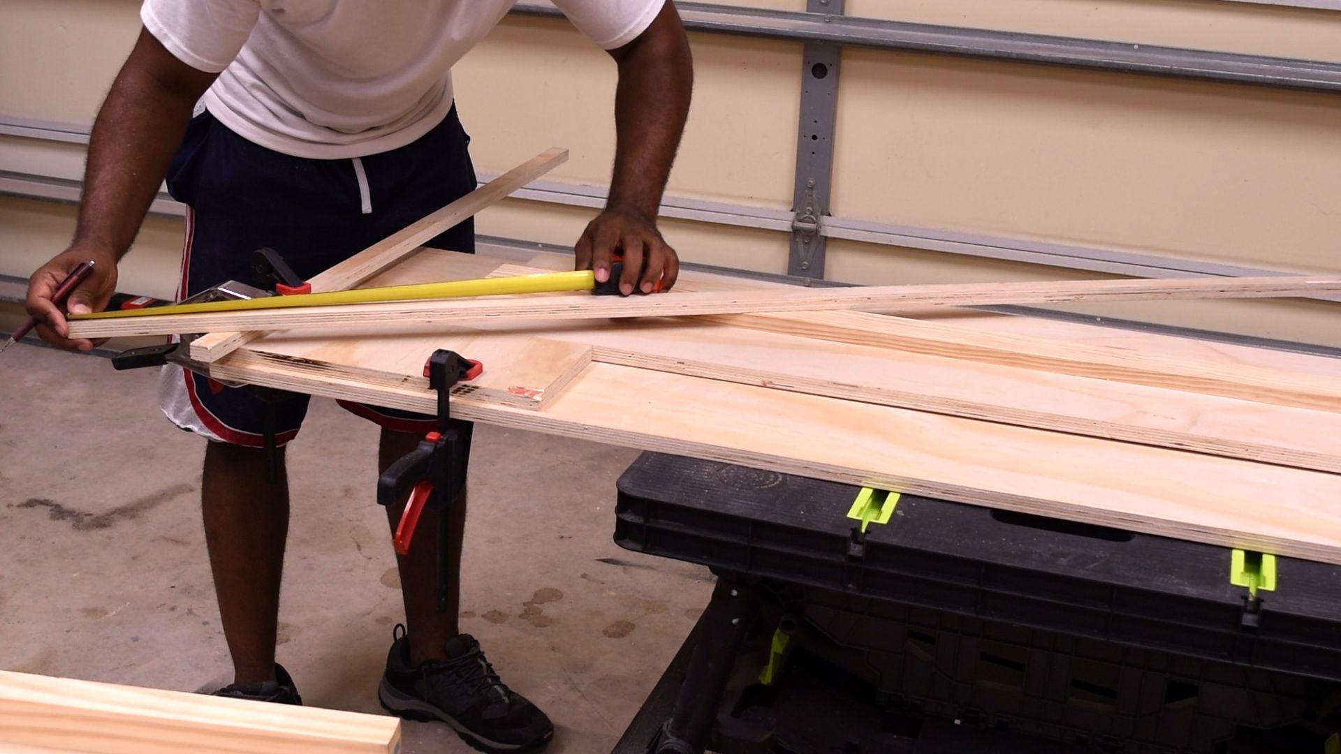 MAX CUT 2 Circular Saw Crosscut & Miter Jig : 11 Steps (with Pictures ...