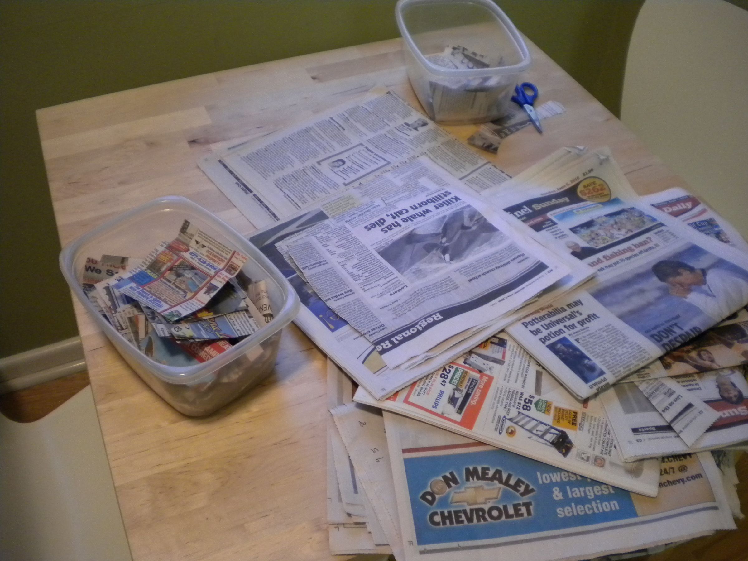 Spongebob Squarepants Pinata : 10 Steps (with Pictures) - Instructables