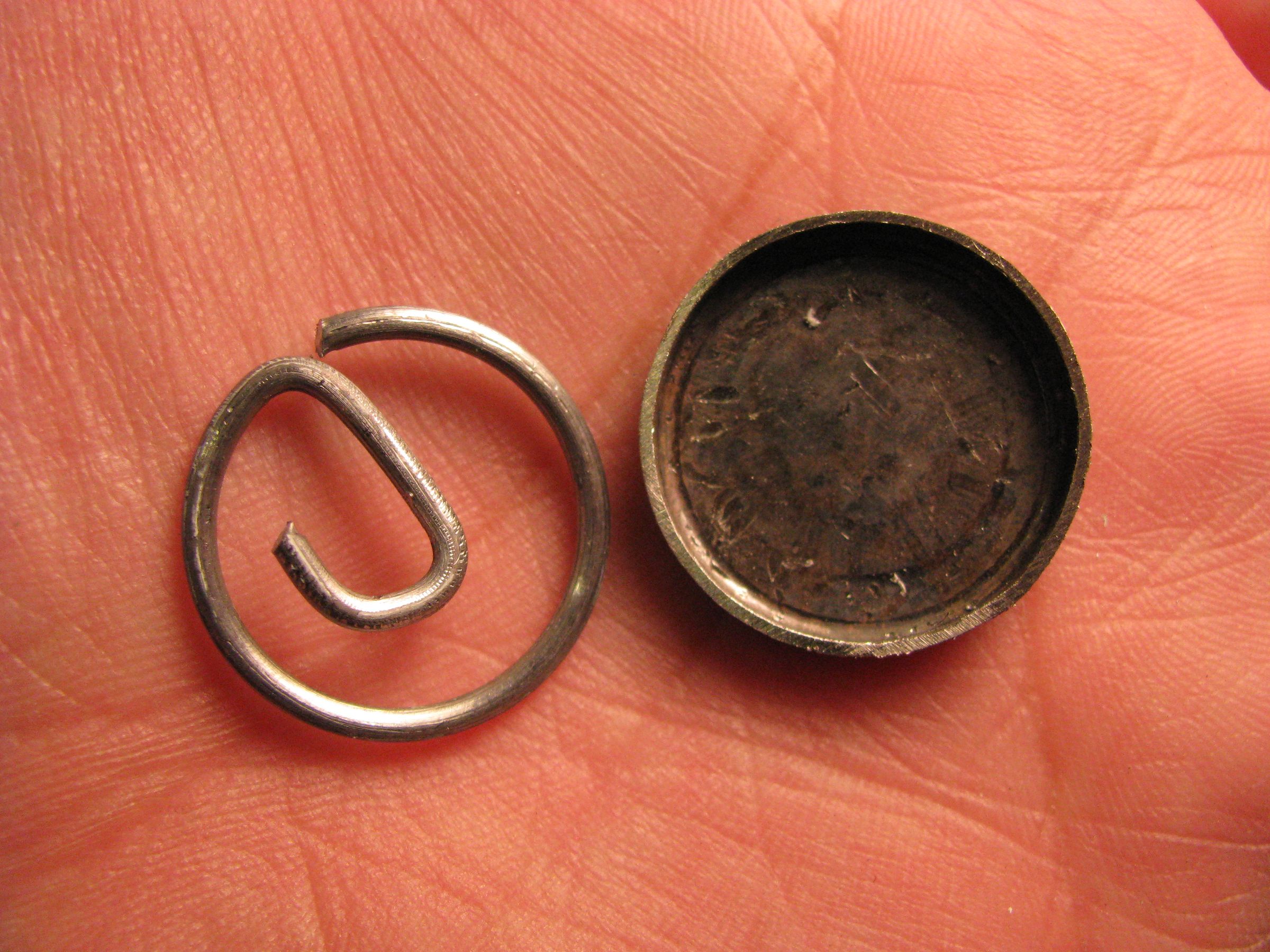 How to Make a Vintage Locket : 11 Steps (with Pictures) - Instructables