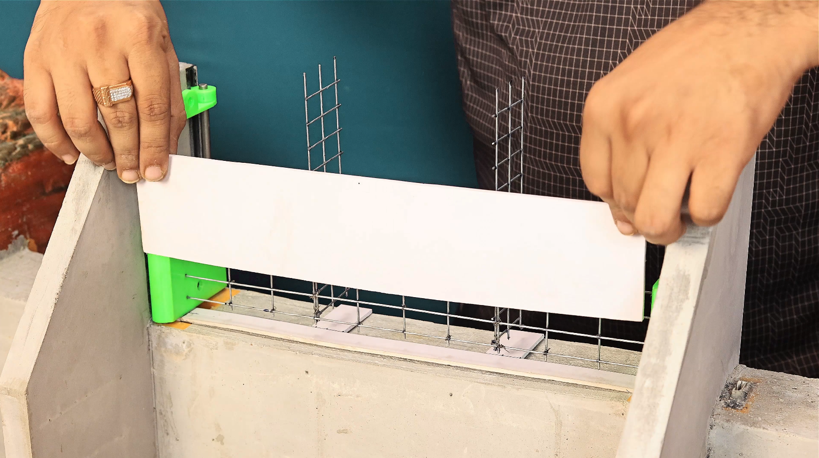 Mini Hydroelectric Concrete Dam : 20 Steps (with Pictures) - Instructables