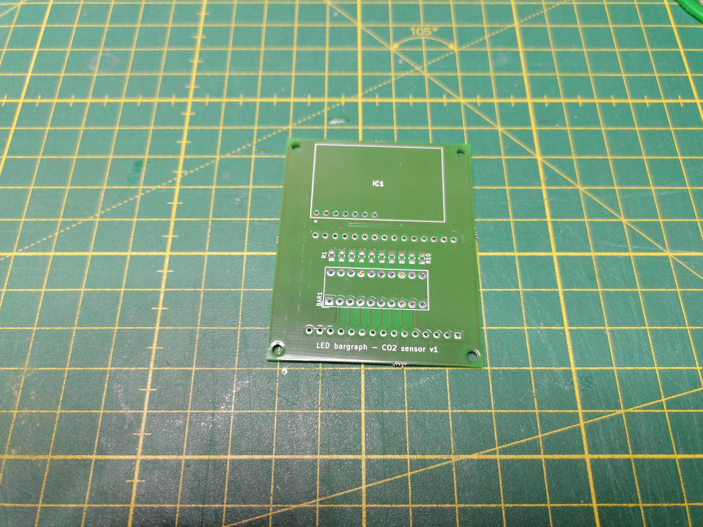 Simple LED Bar Graph CO2 Sensor : 4 Steps (with Pictures) - Instructables