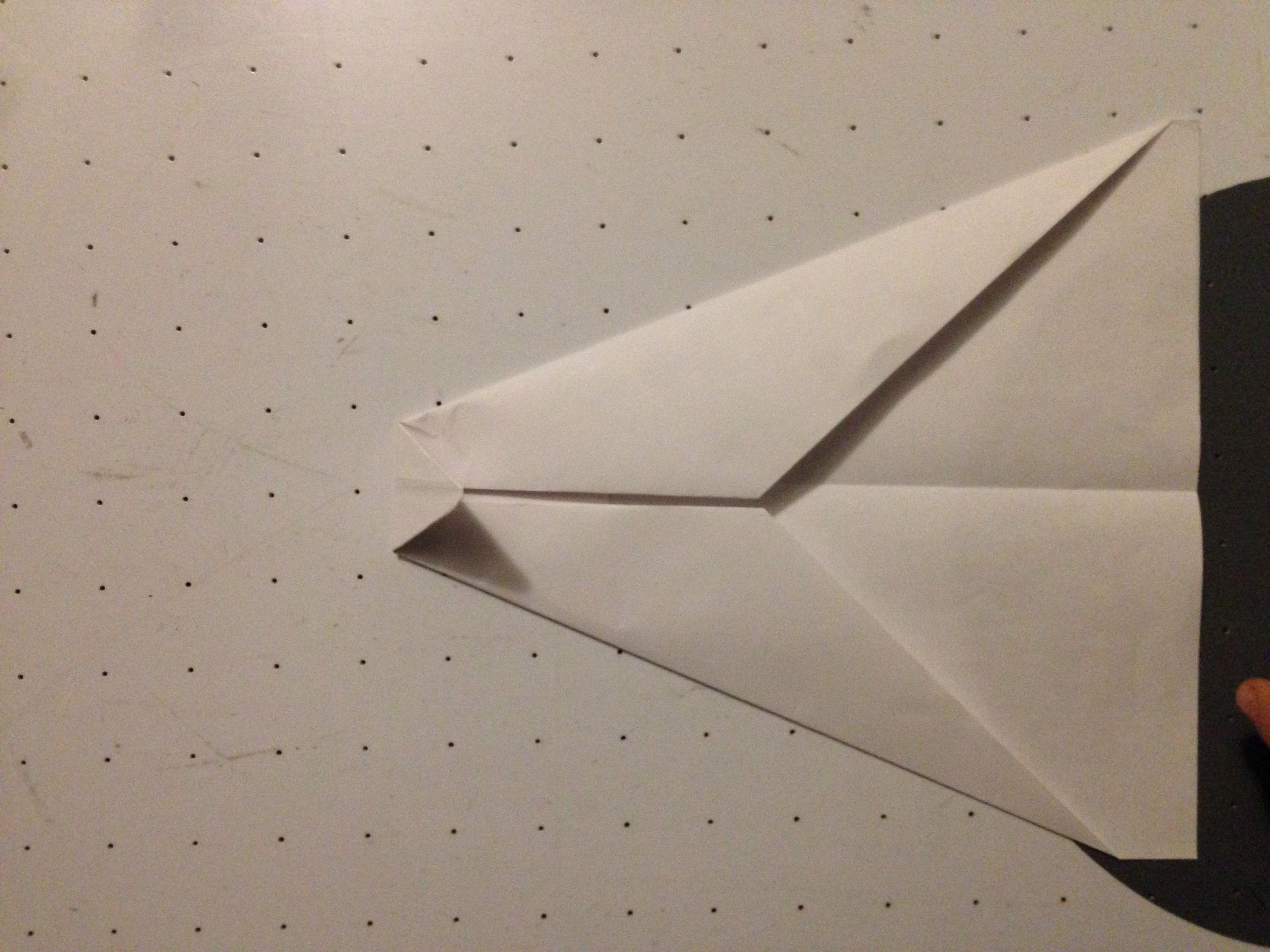 Best Paper Airplane in the World (a.k.a. Bulldog Dart) : 6 Steps ...
