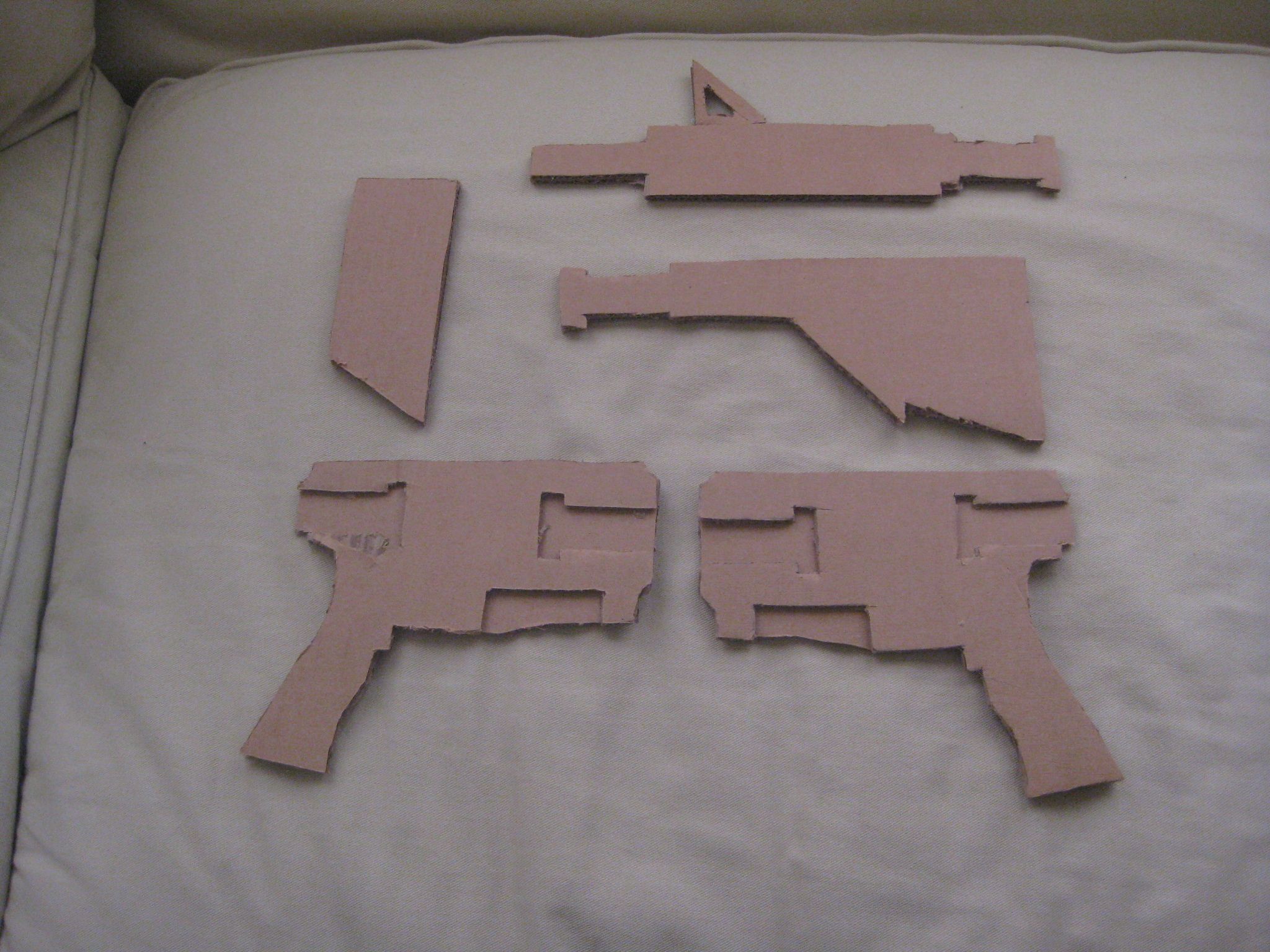 Cardboard Assault Rifle! : 5 Steps - Instructables
