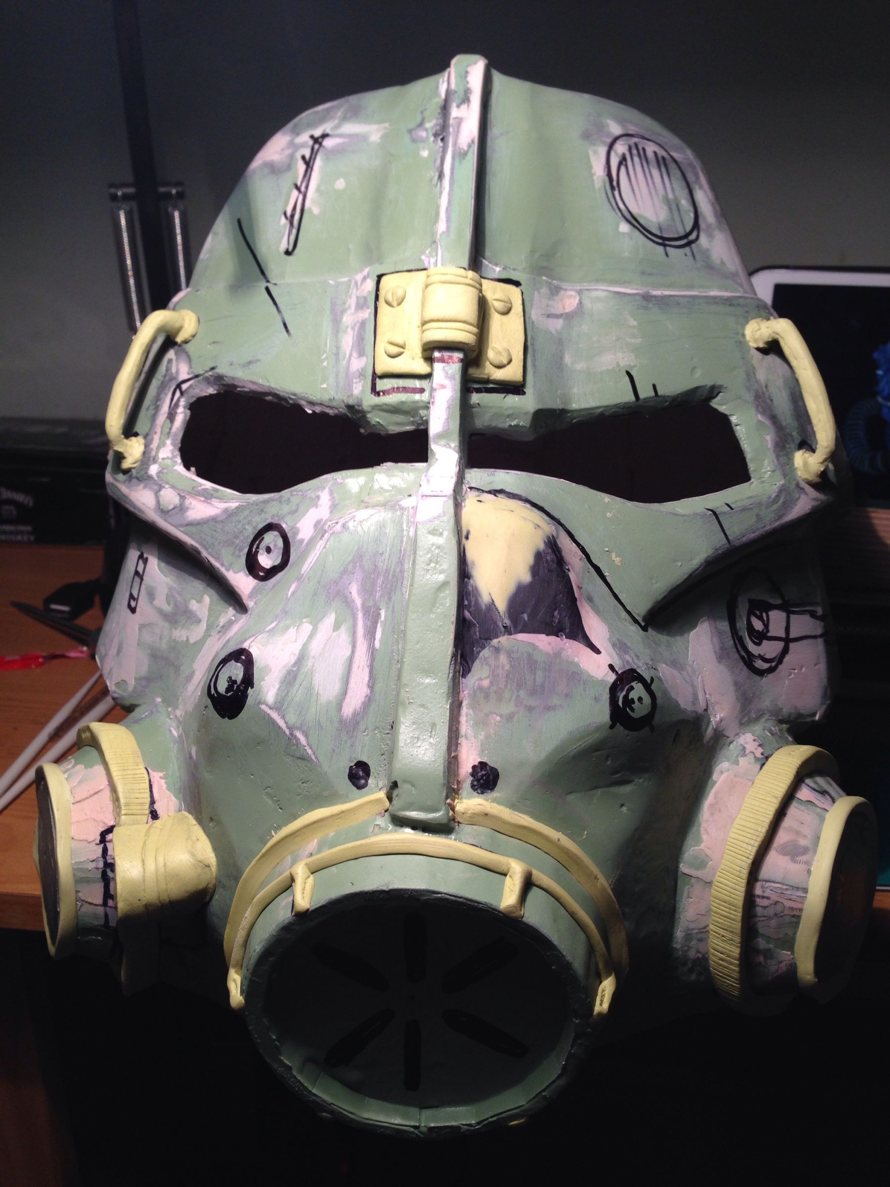 Fallout 3 T-45d Helmet : 10 Steps (with Pictures) - Instructables