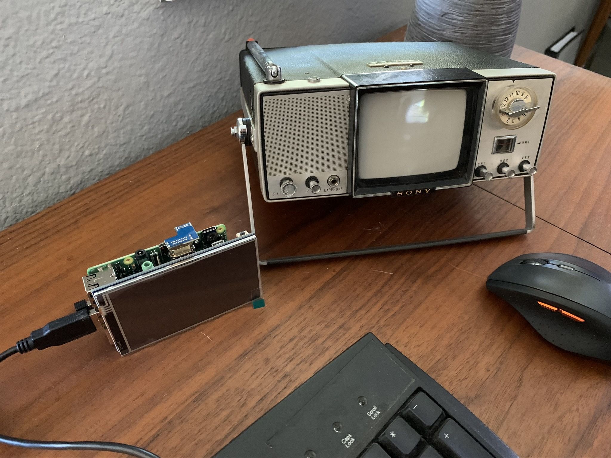 Retro TV With Raspberry Pi : 5 Steps (with Pictures) - Instructables