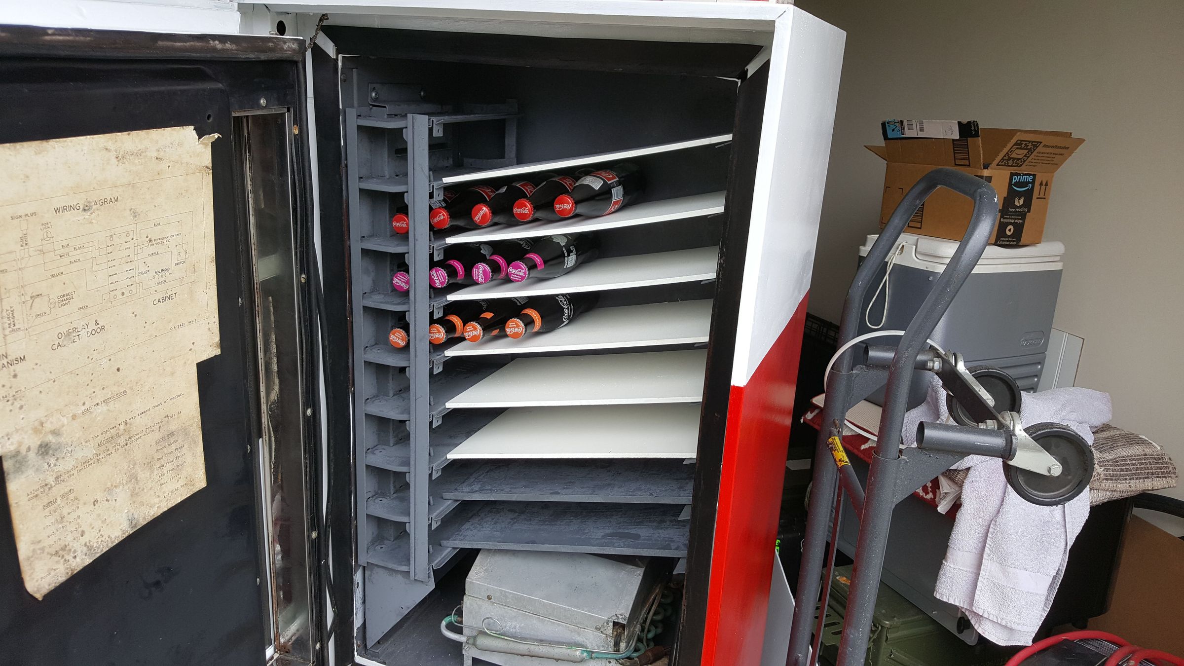 Restoring a 1960's Coke Machine! : 9 Steps (with Pictures) - Instructables