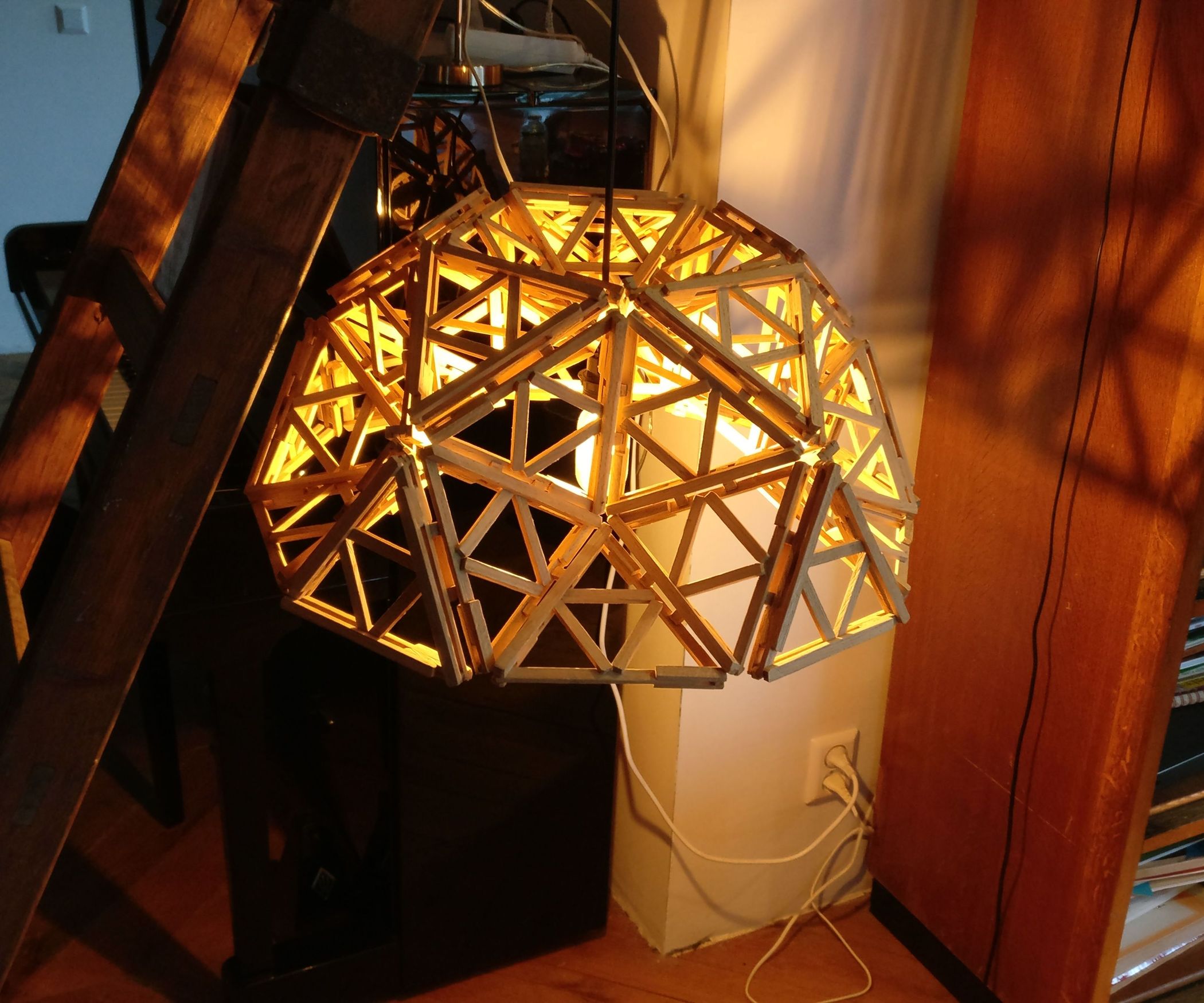 Pentagon Lamp : 11 Steps (with Pictures) - Instructables