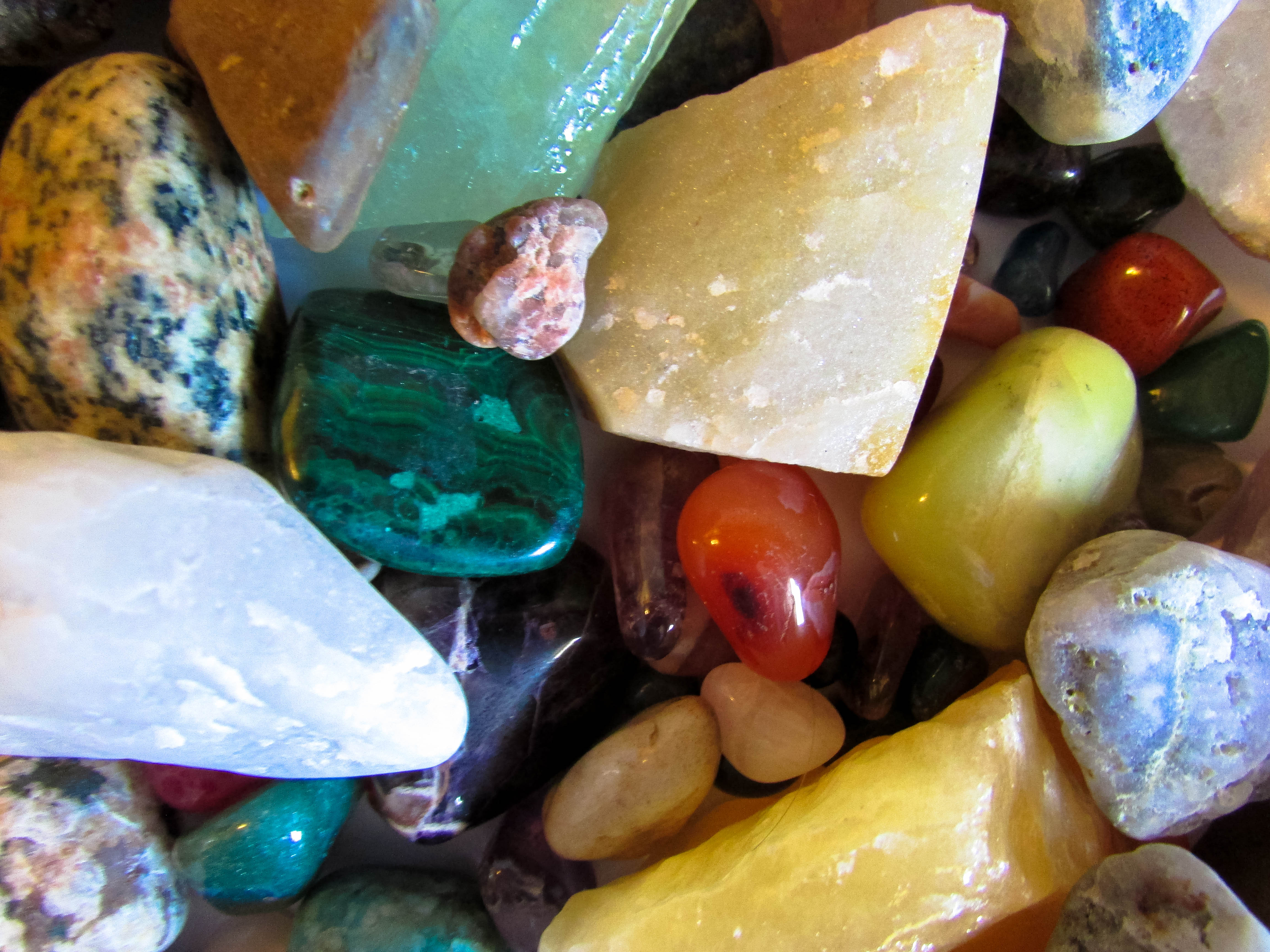 How to EASILY Identify Rocks and Minerals : 10 Steps (with Pictures ...