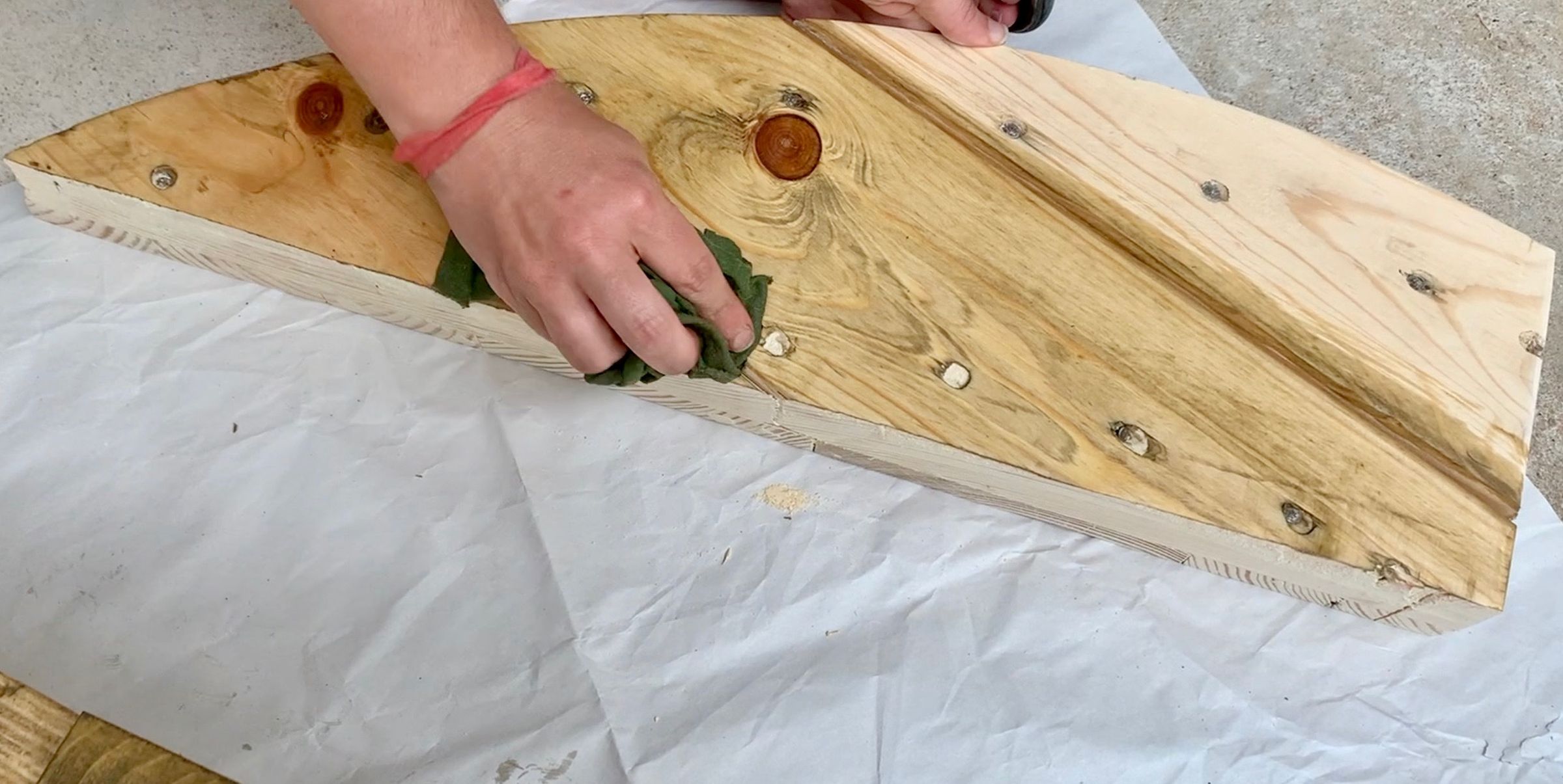 Cable Spool Pallet Bench - DIY Outdoor Seating! : 10 Steps (with ...