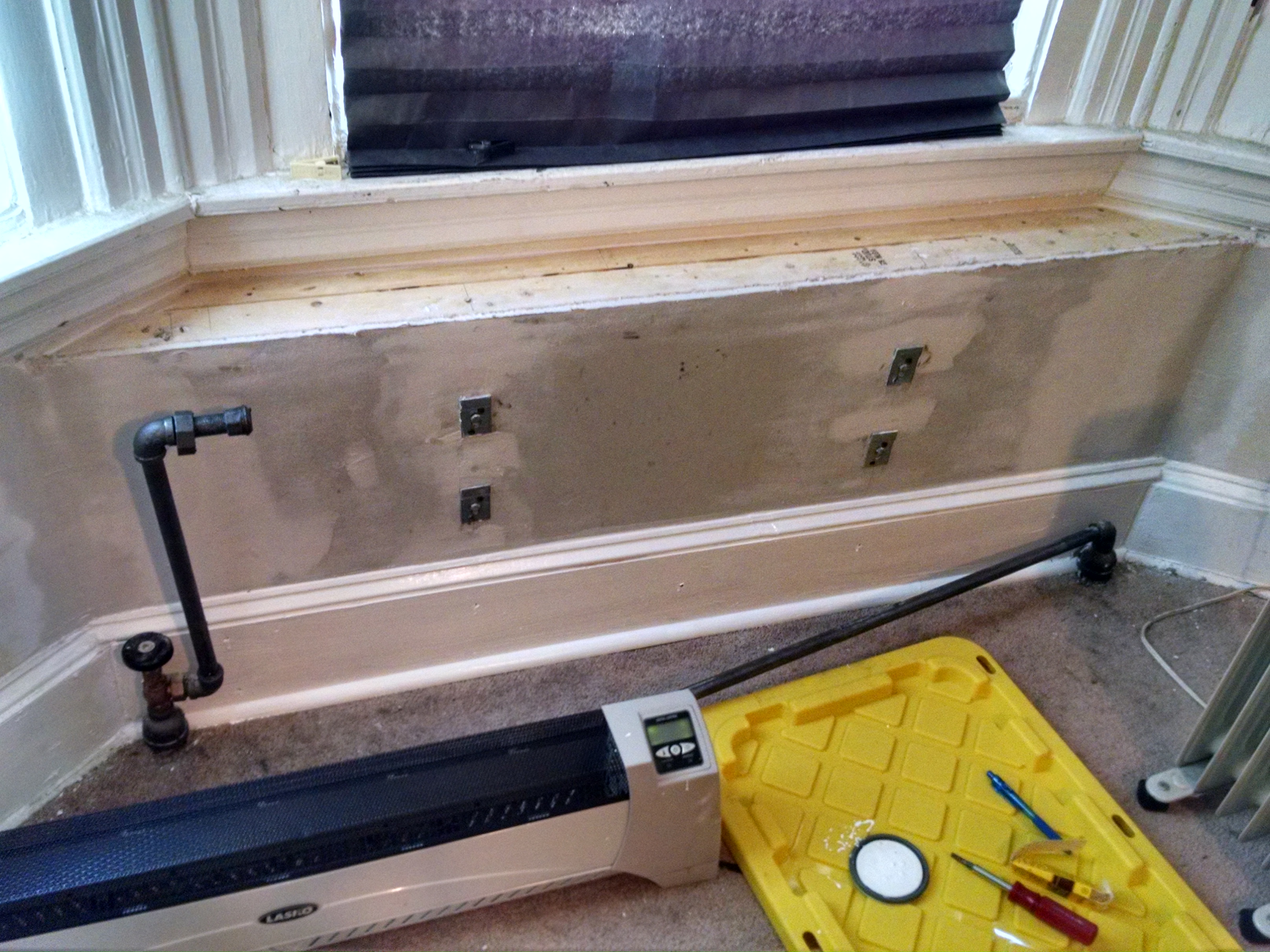 Installing Runtal Radiators : 4 Steps (with Pictures) - Instructables