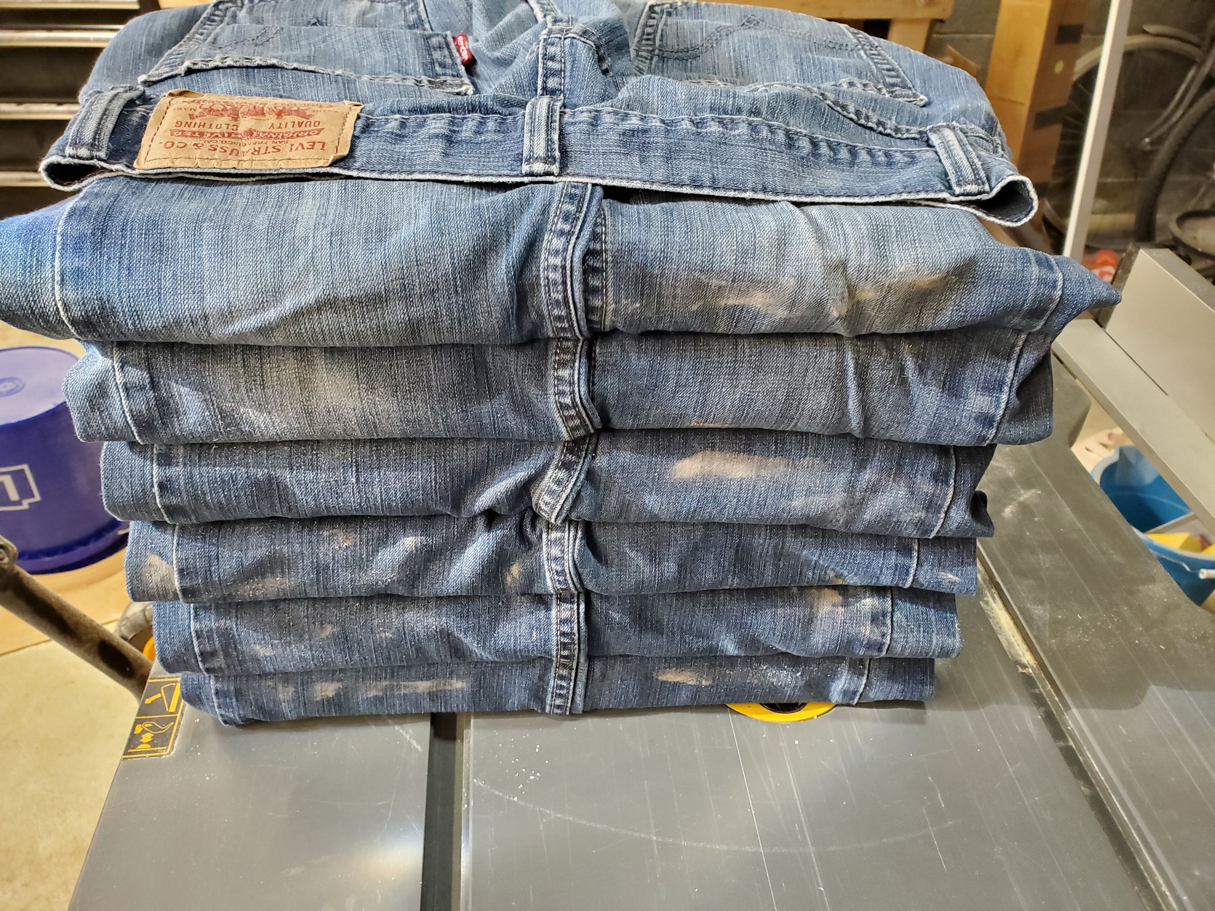 Folded Clothes Hidden Compartment : 6 Steps (with Pictures) - Instructables