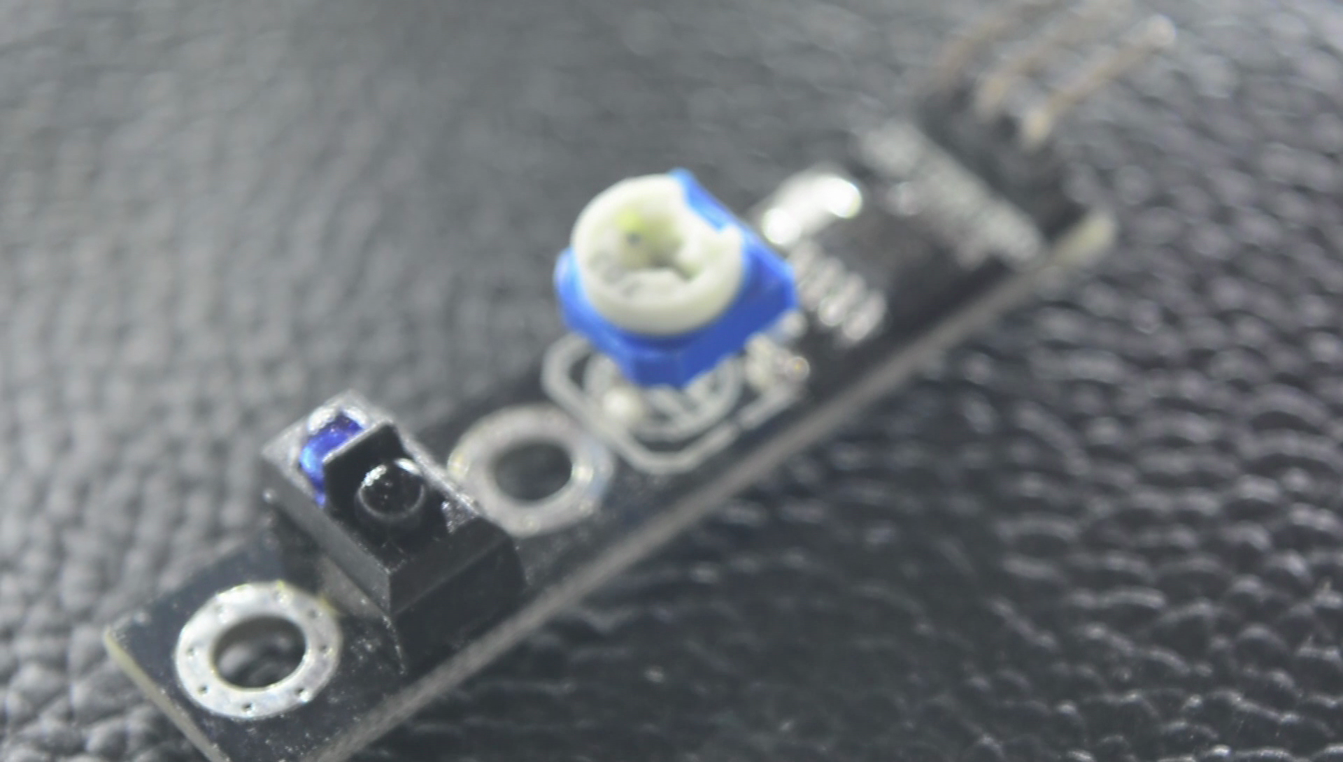 DIY Bluetooth Proximity Sensor : 6 Steps - Instructables